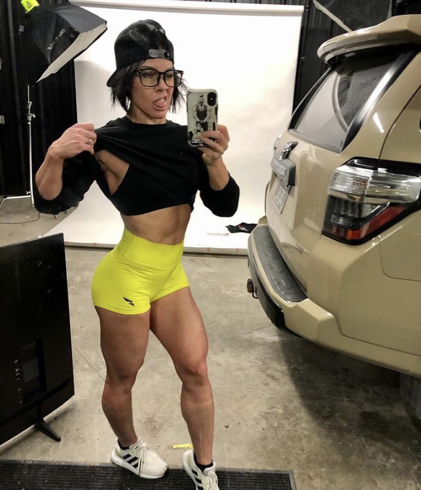 Dana is so fucking hot | Scrolller