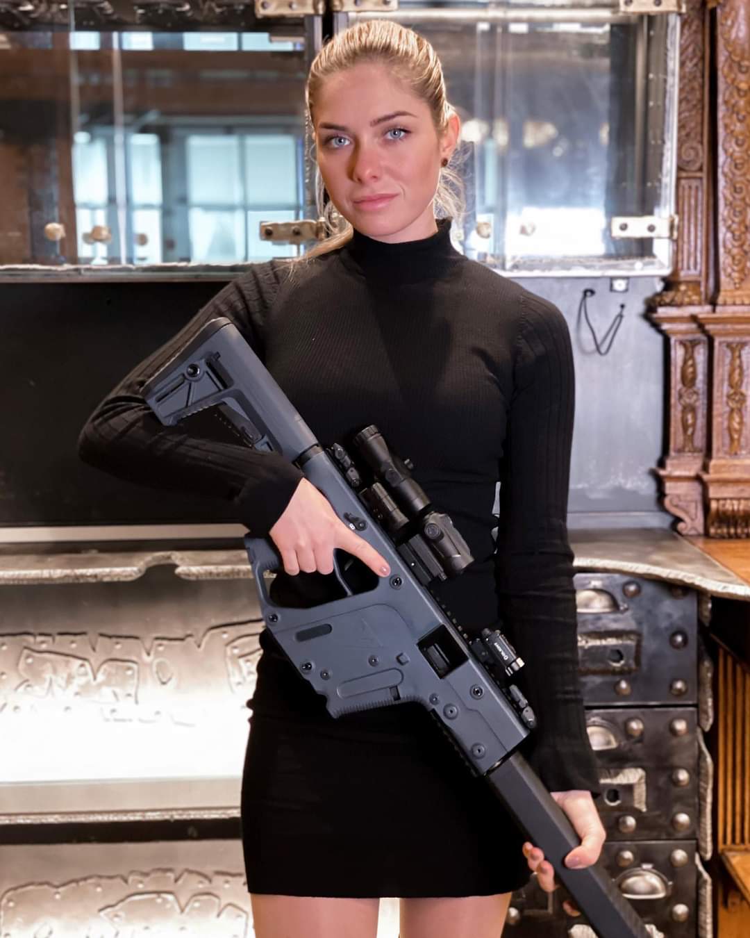 Danielle Valkyrie | Scrolller