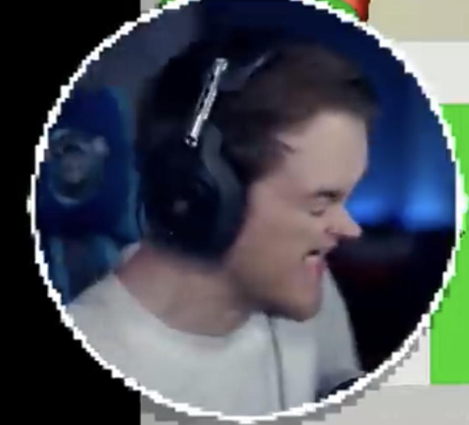 DANTDM RAGES | Scrolller