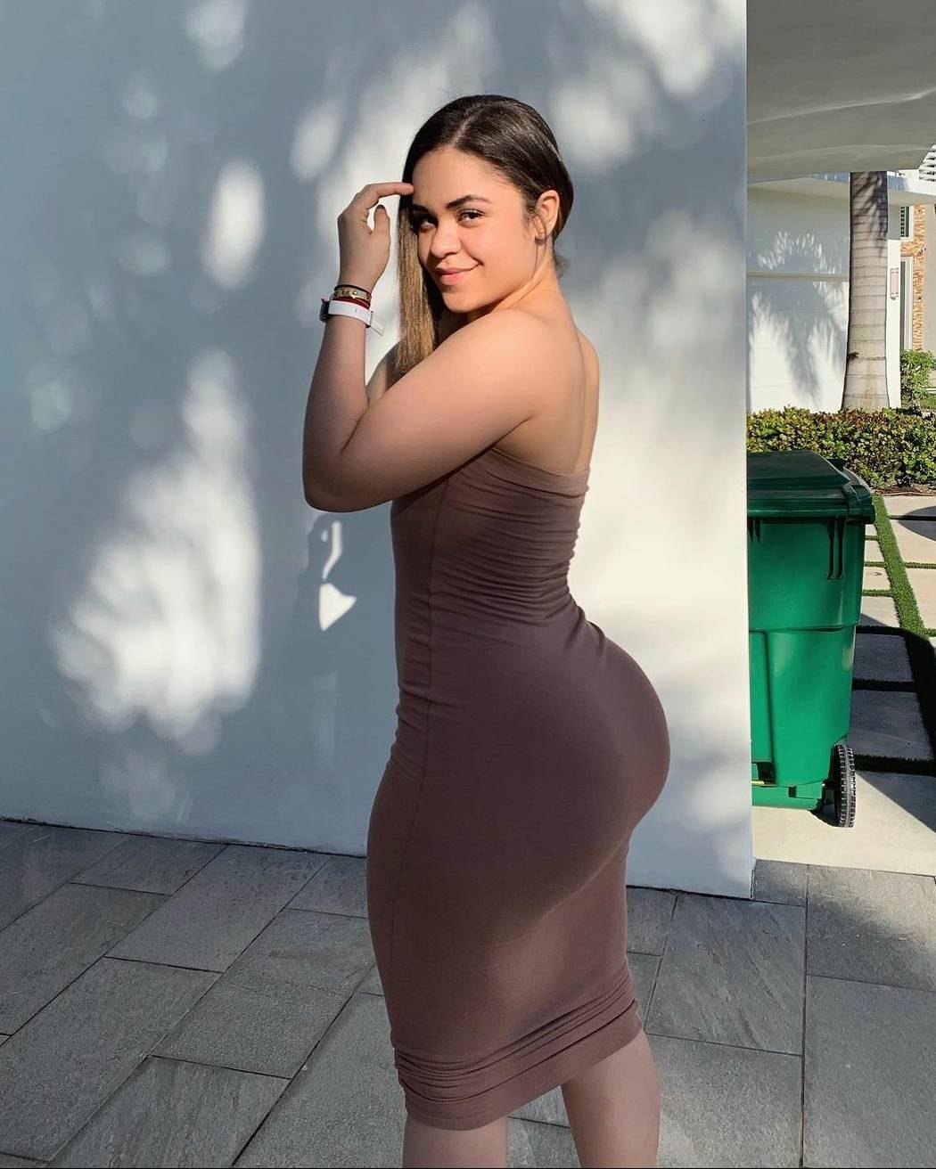 Darihana | Scrolller