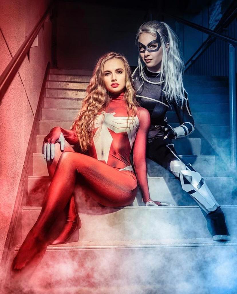 Darthlexii and Hendo - femme fatales | Scrolller