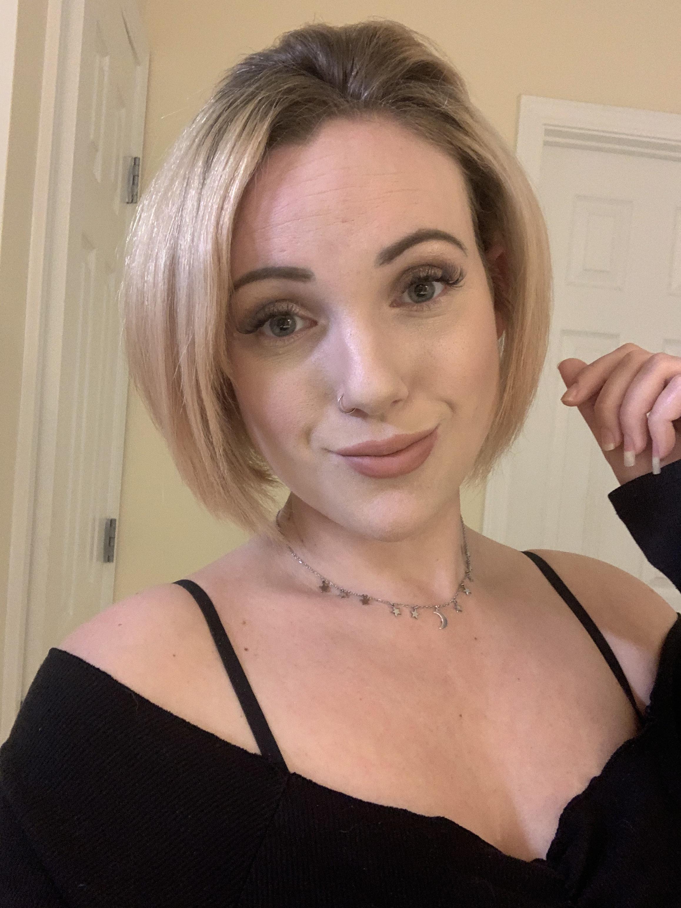 Decided I like this one better. I’ve missed everyone here! | Scrolller