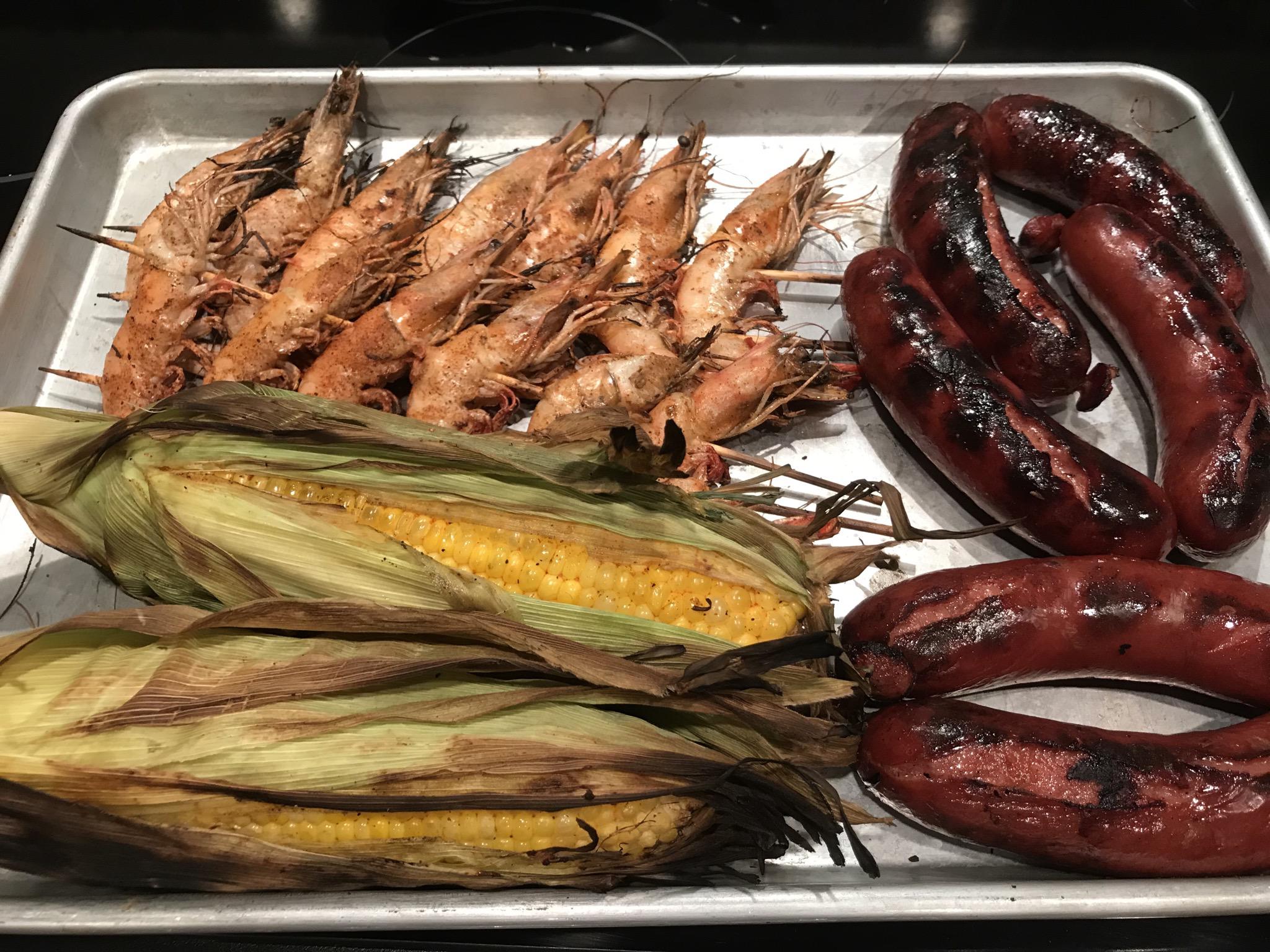 Decided on giving the shrimp, sausage, and corn a grillin’ instead of a boil | Scrolller