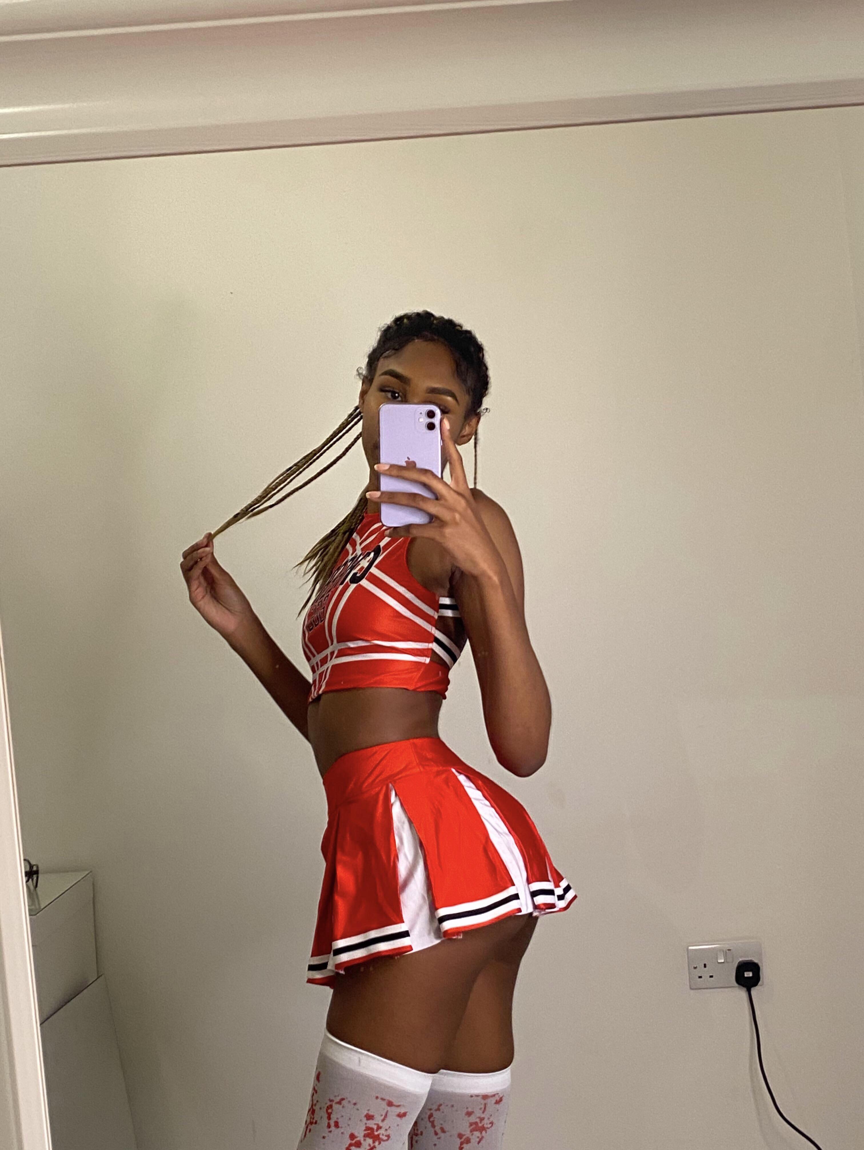 Definition of slim thick | Scrolller