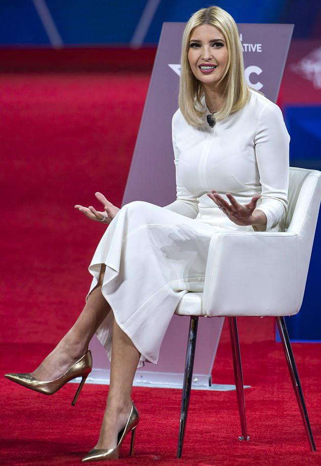 Delightful Ivanka | Scrolller