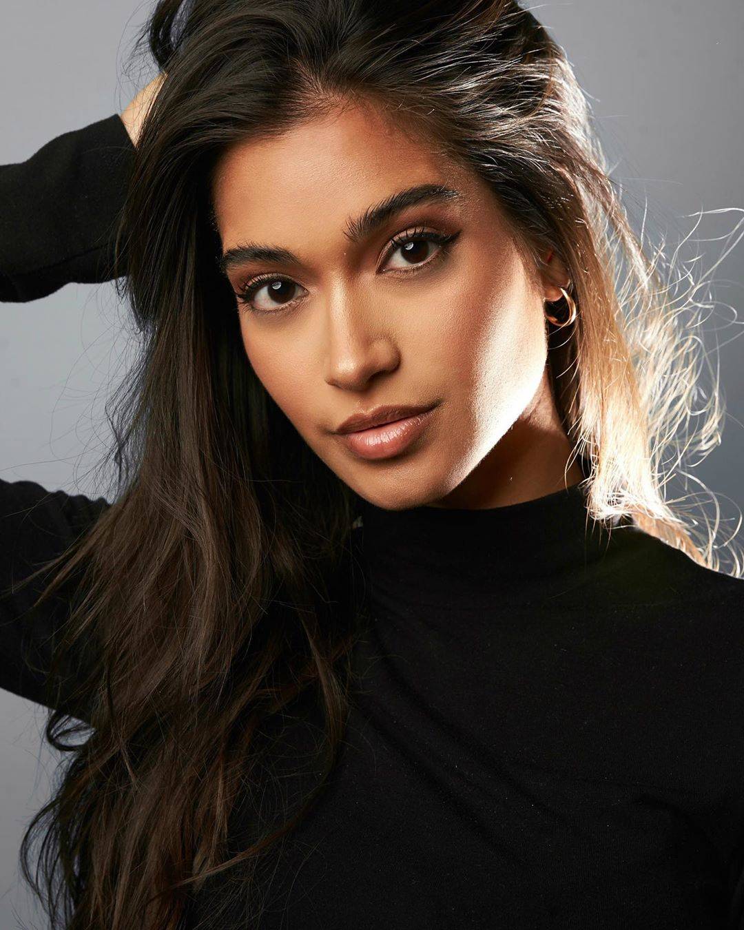 Desiree Kohler | Scrolller