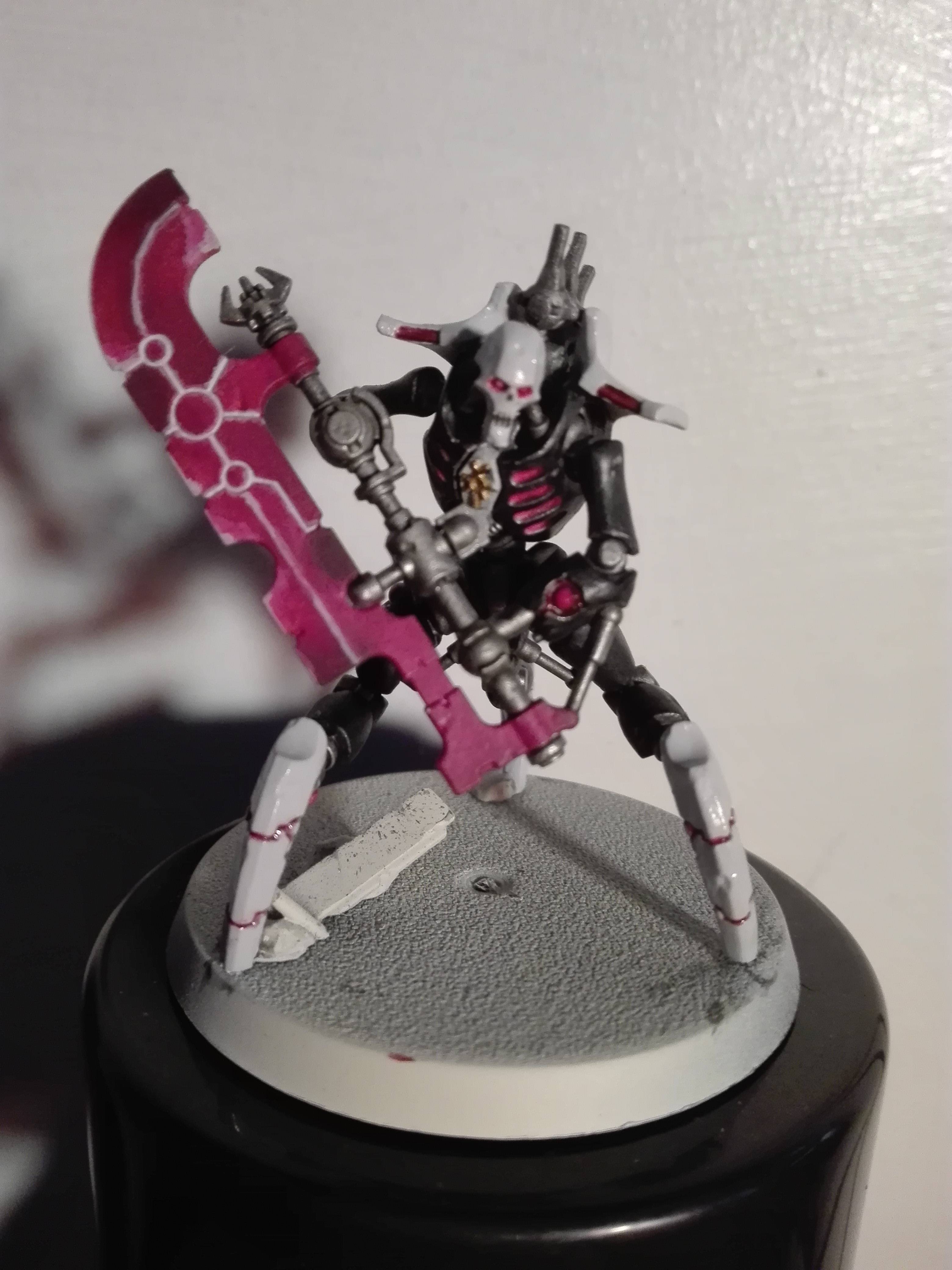 Destroyer pink power weapon | Scrolller