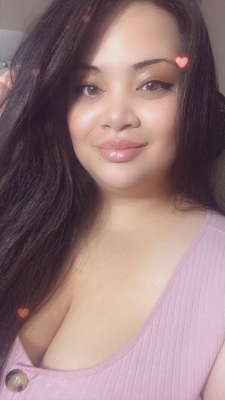 Dewy make up and flowing hair 🥰🥰 | Scrolller