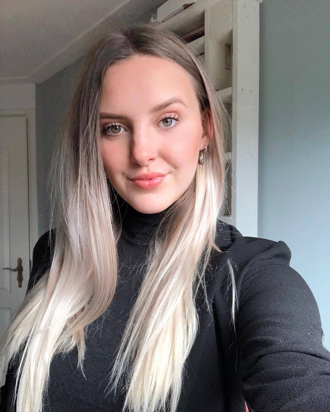 Did i make you stop scrolling?🤭 | Scrolller