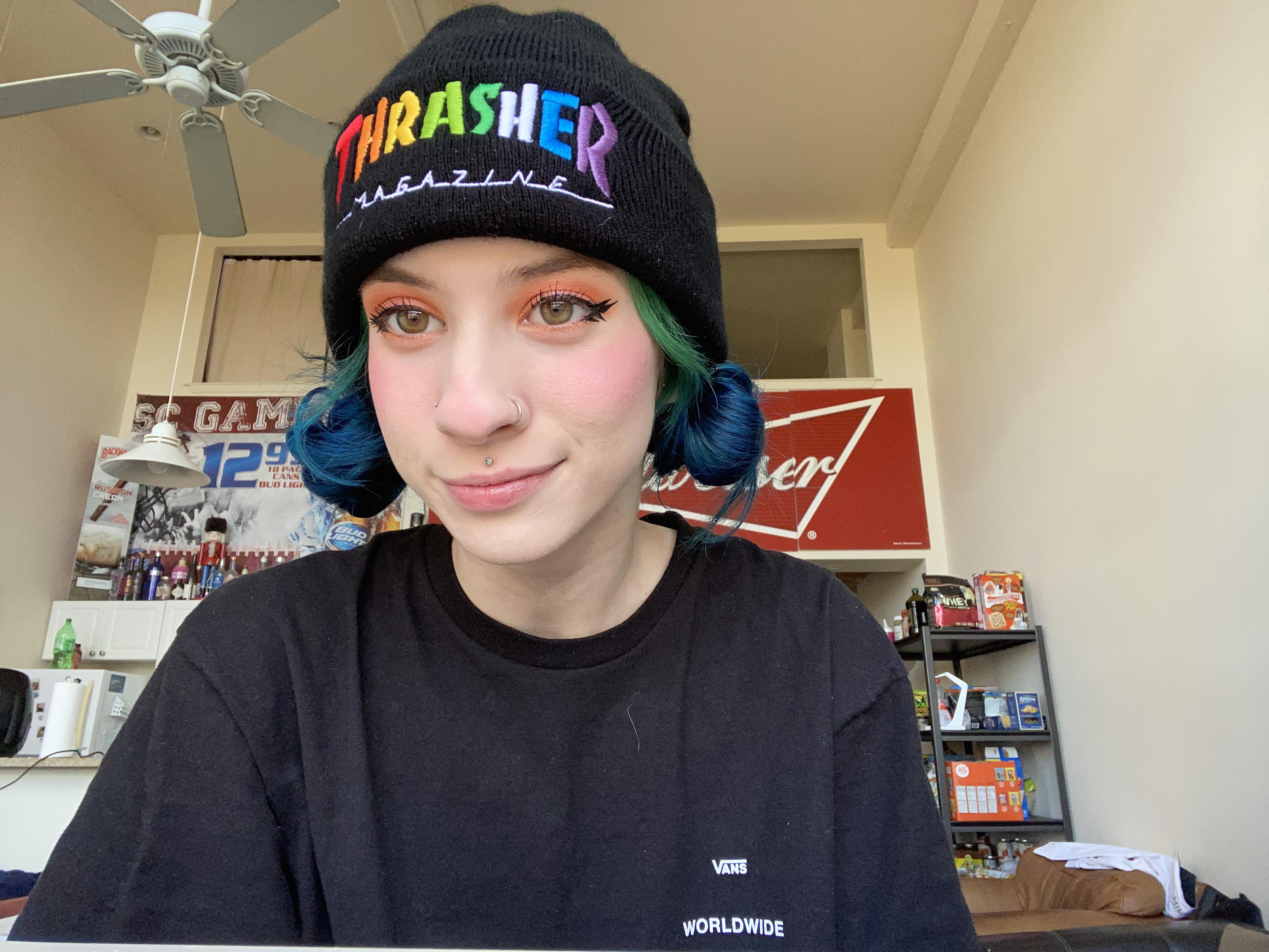 did some graphic liner today | Scrolller