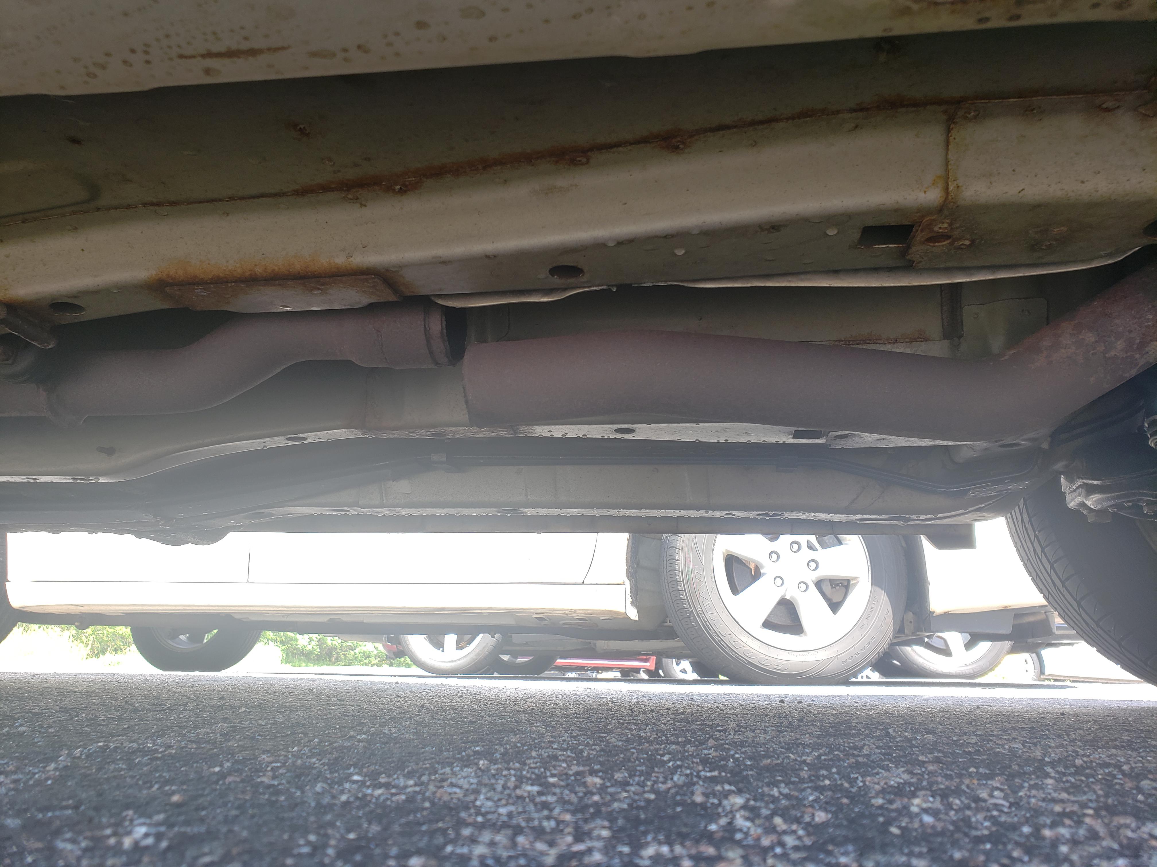 Did someone just cut my exhaust pipe? | Scrolller