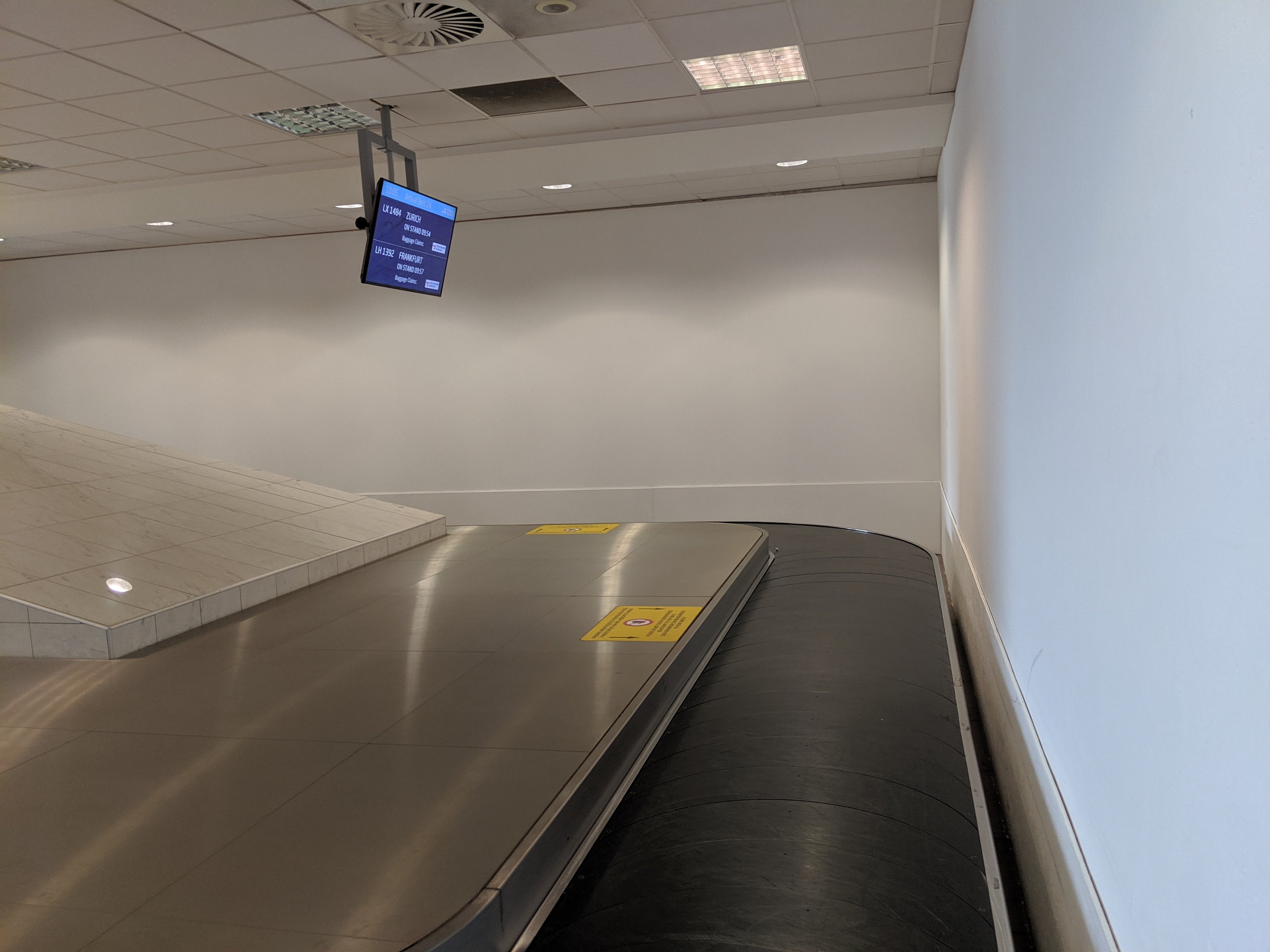 Did you add a screen to the baggage belt? Yep. | Scrolller