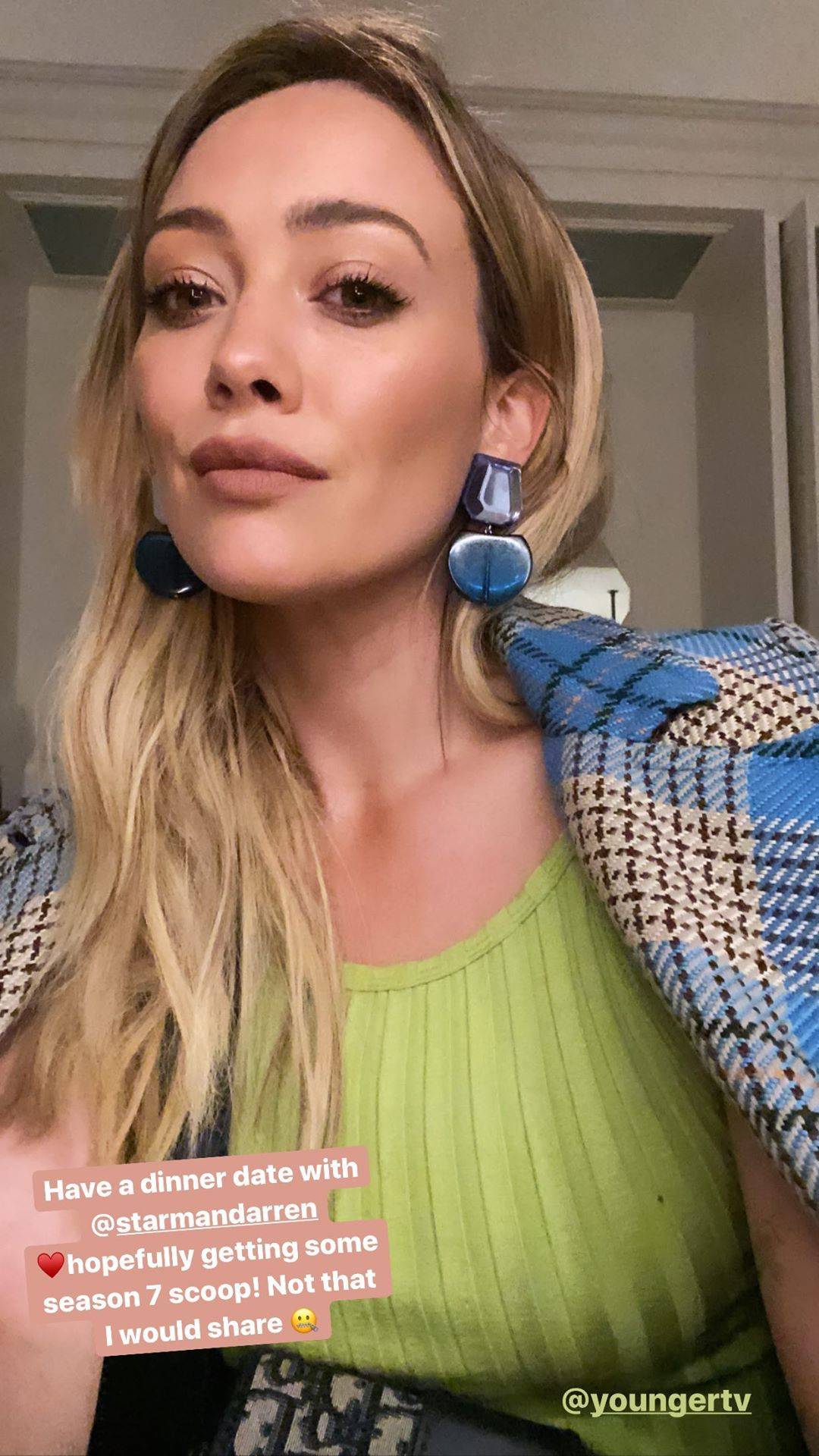 Dinner date | Scrolller