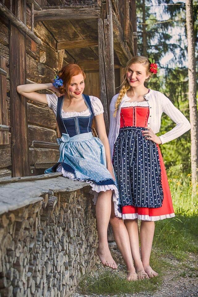 Dirndl -friendship