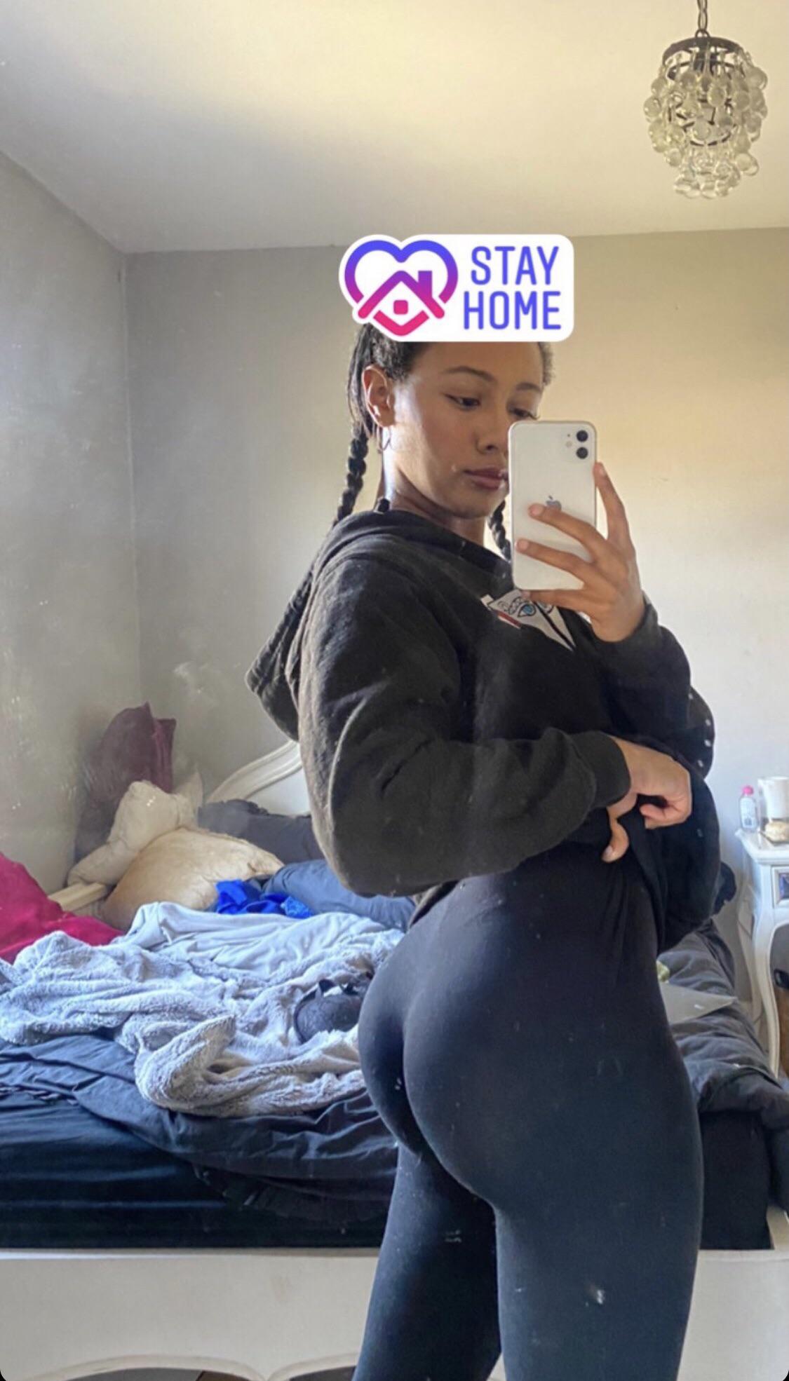 Dirty mirror 😝. R x | Scrolller