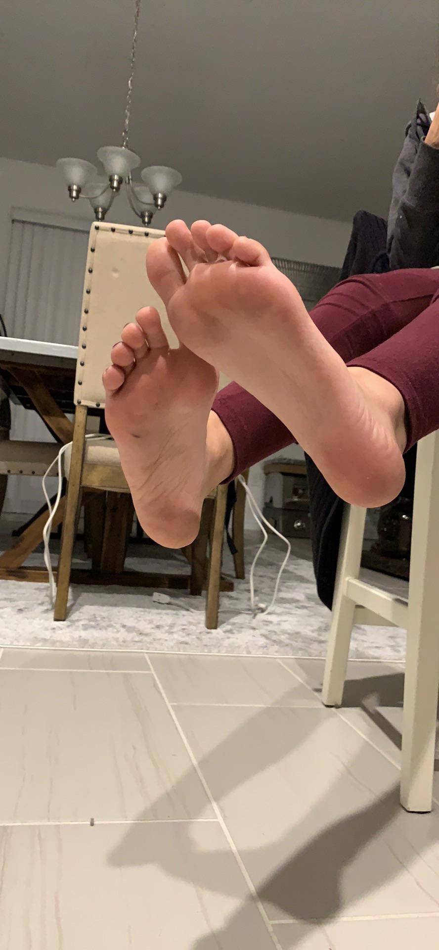 Dirty Soles....Lick them clean!!!!! | Scrolller