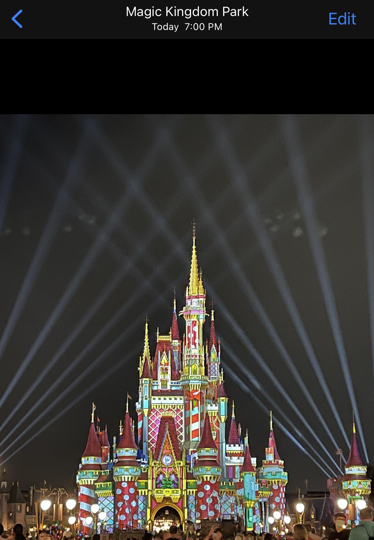 Disney Christmas | Scrolller