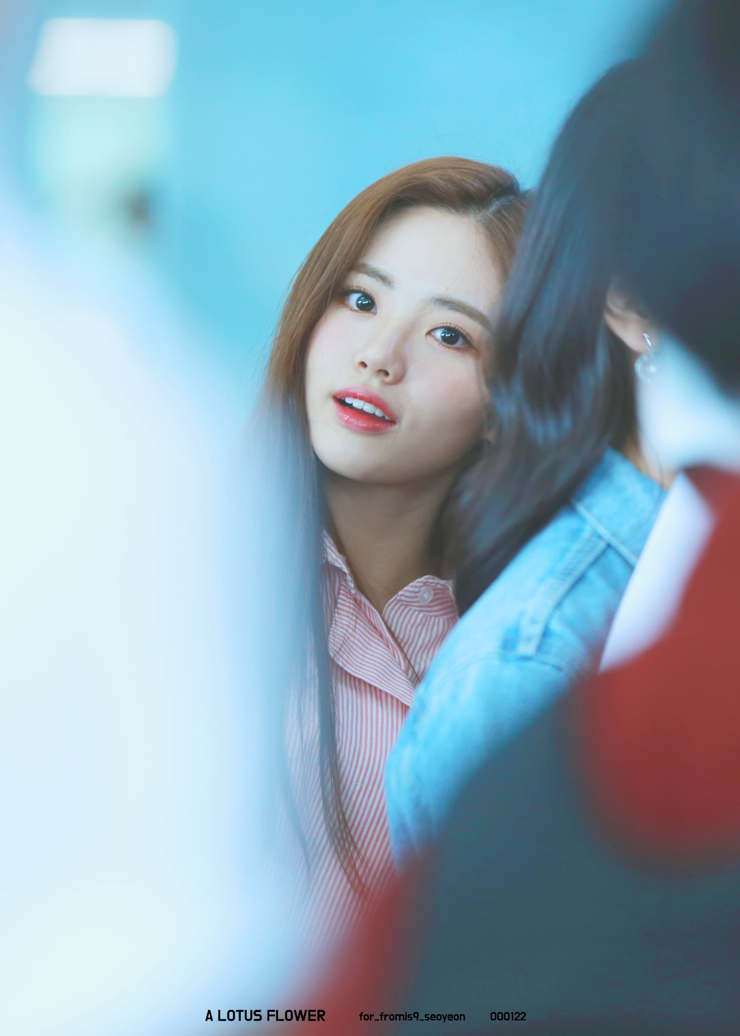 Distant Jiwon | Scrolller