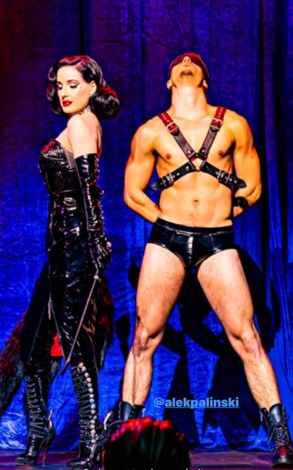 Dita In Control | Scrolller