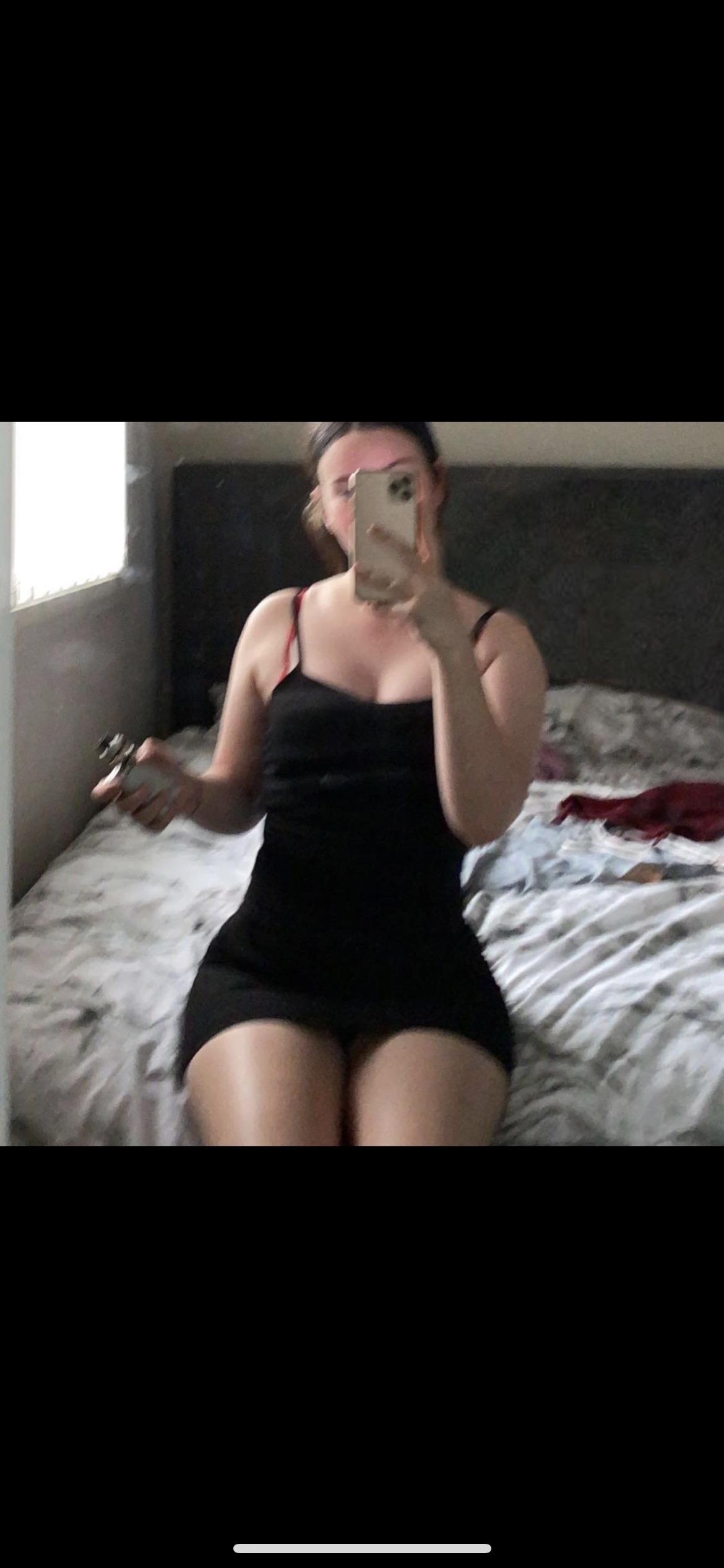 Anyone want to undress me x | Scrolller