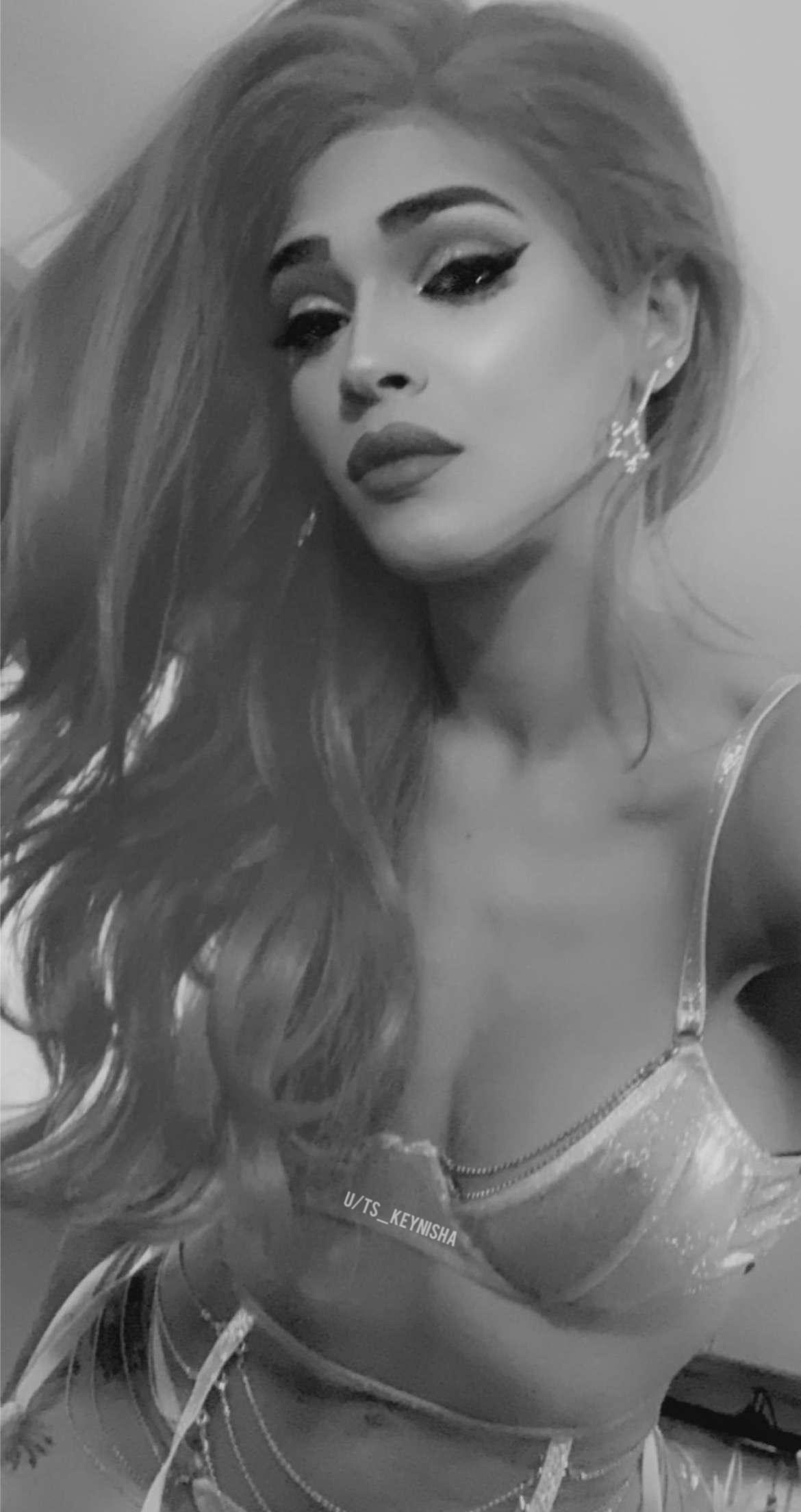 Do I look naughty or nice? | Scrolller