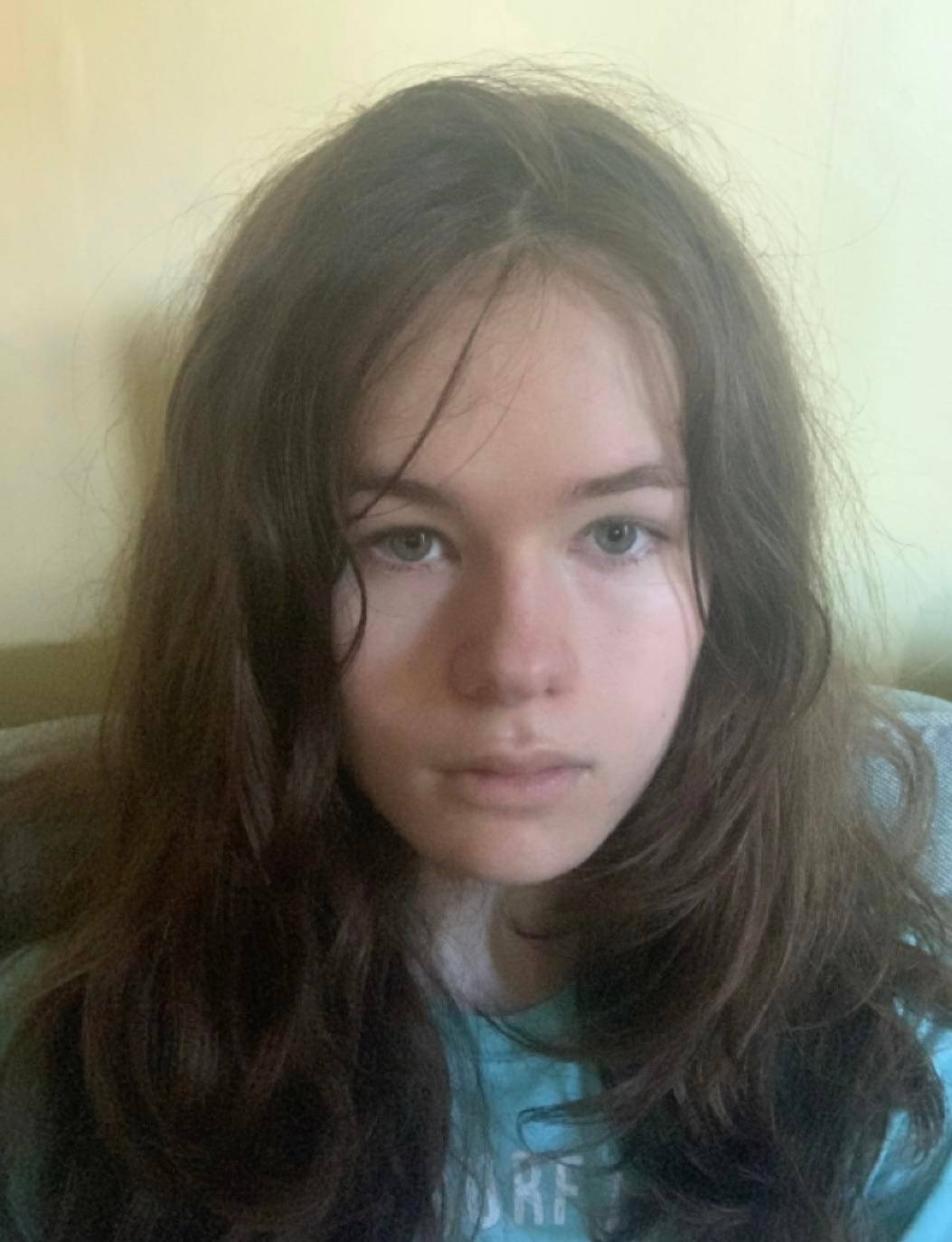 Do I pass without makeup? I feel like I just look like a teenage boy. | Scrolller