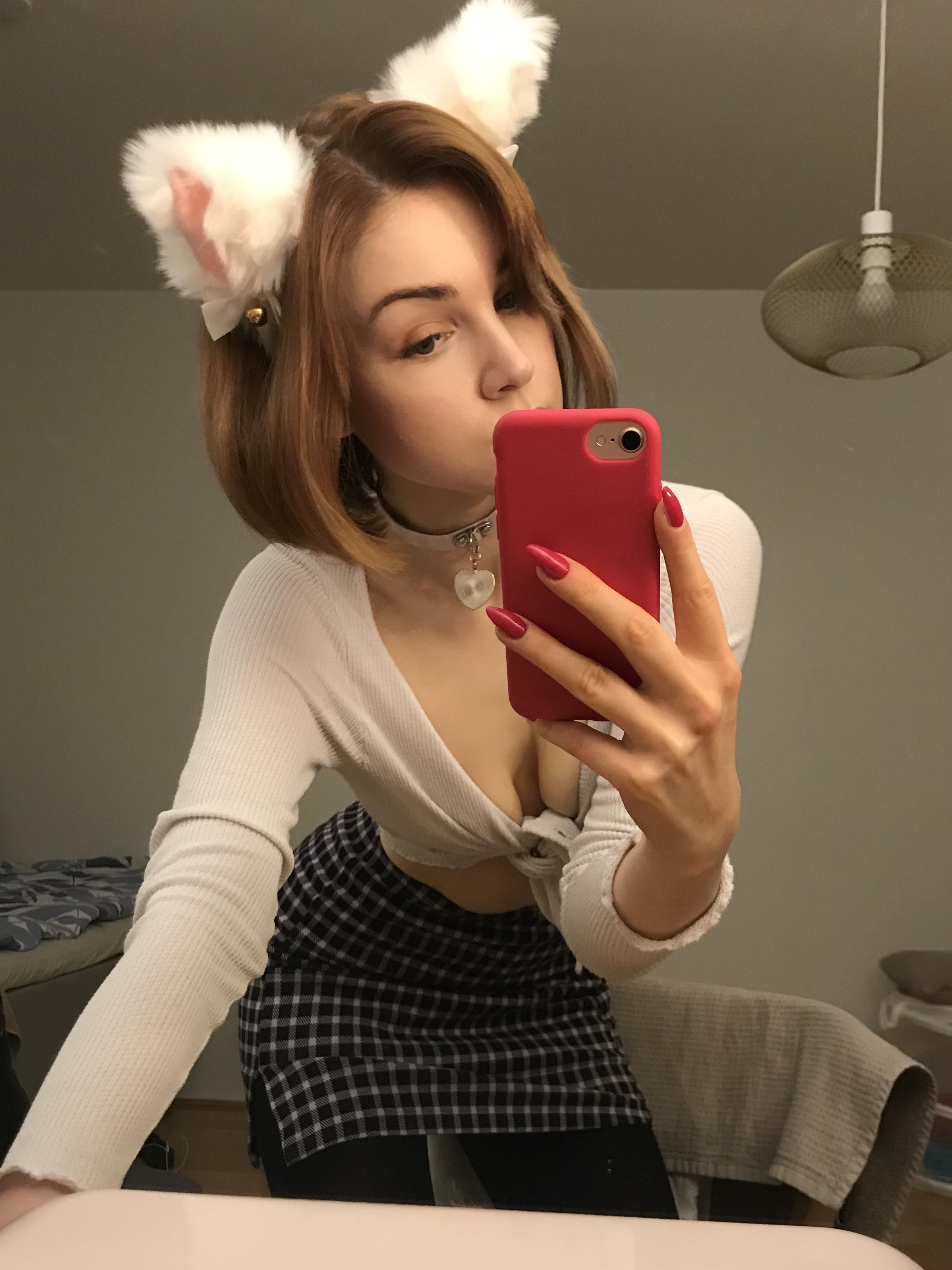 Do white ears suit me? | Scrolller