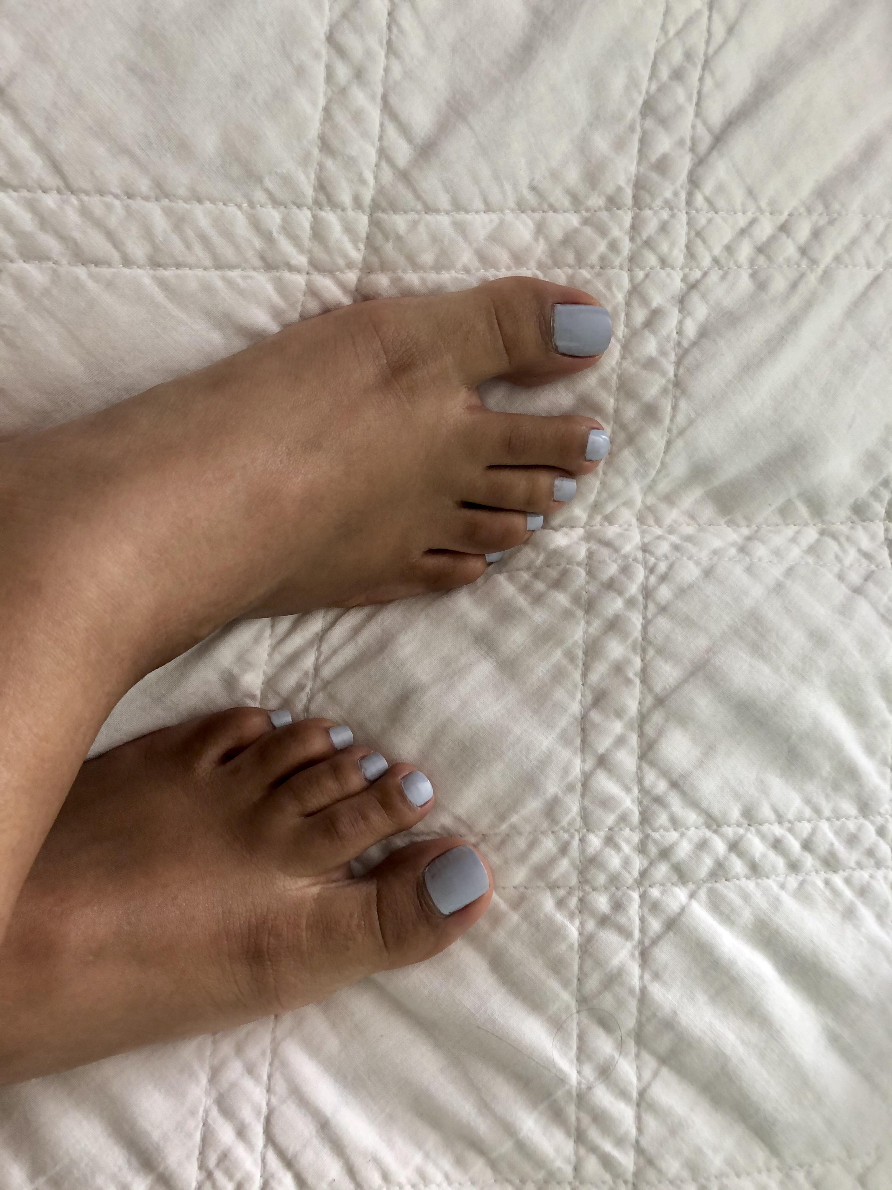 Do you like my toes? 🤍 | Scrolller