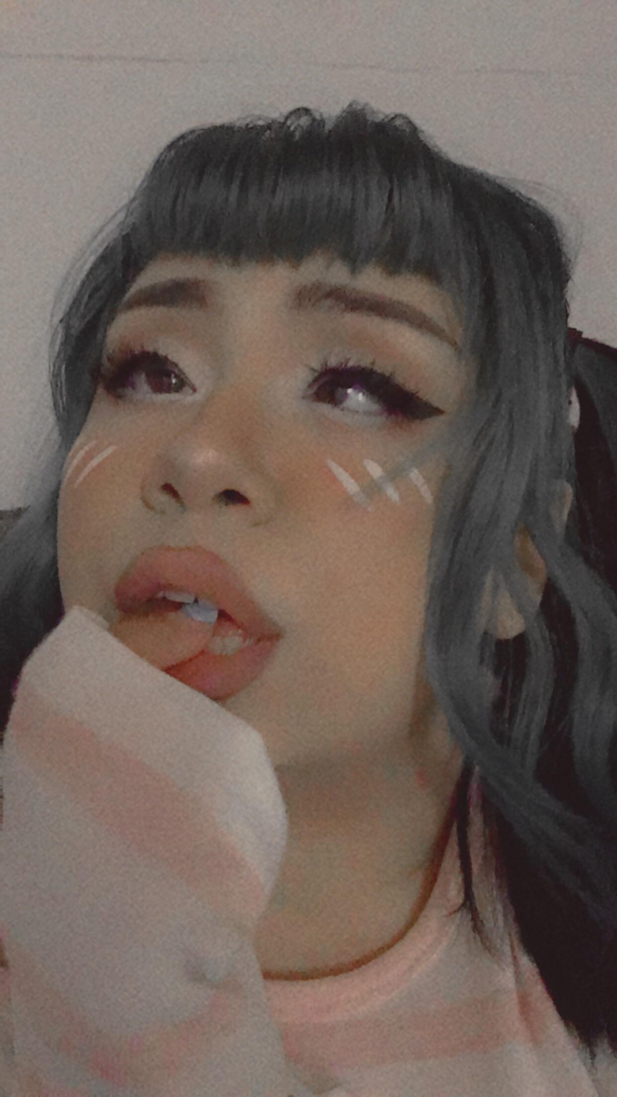 Do you wanna play with me? Uwu | Scrolller