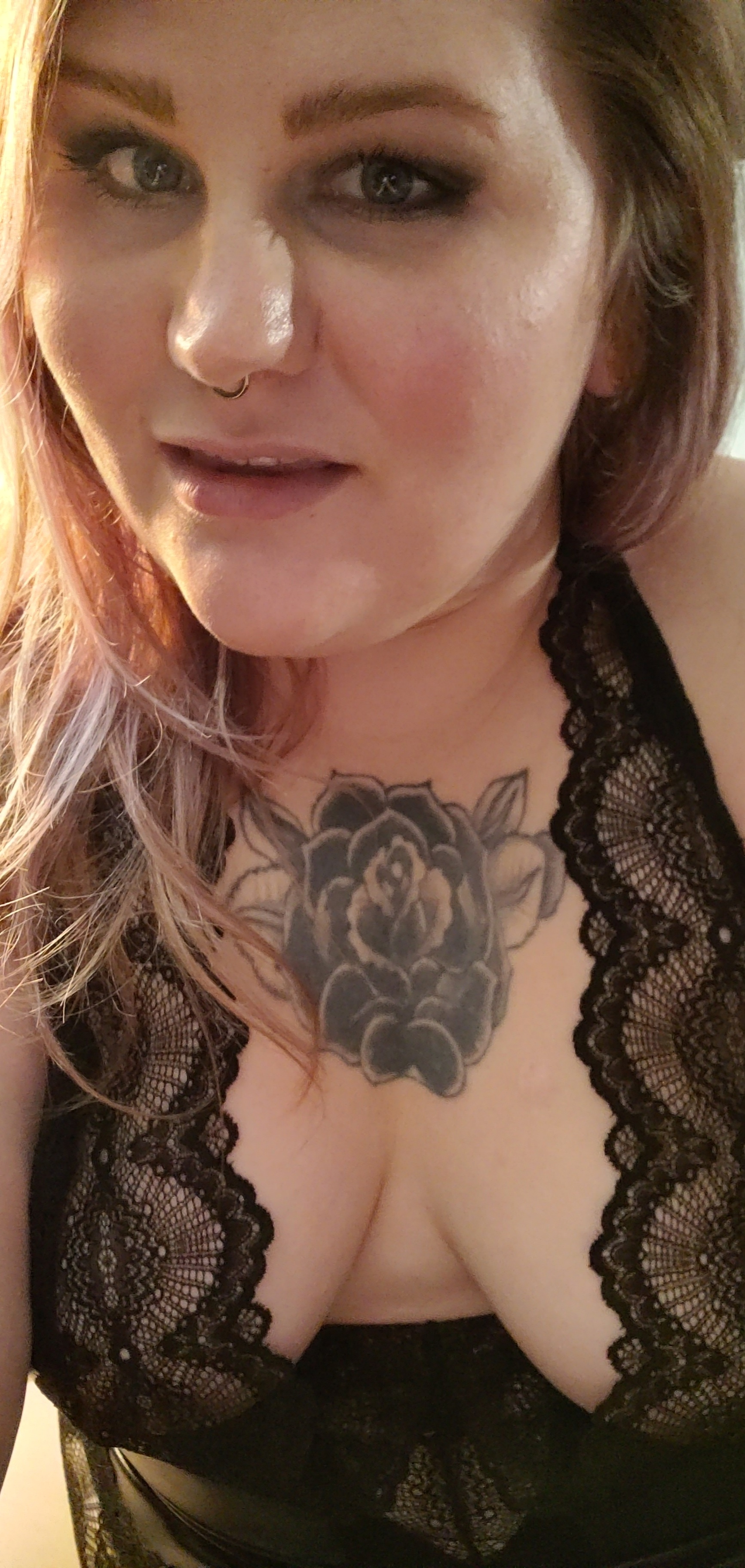 Do you want to see the whole set? | Scrolller