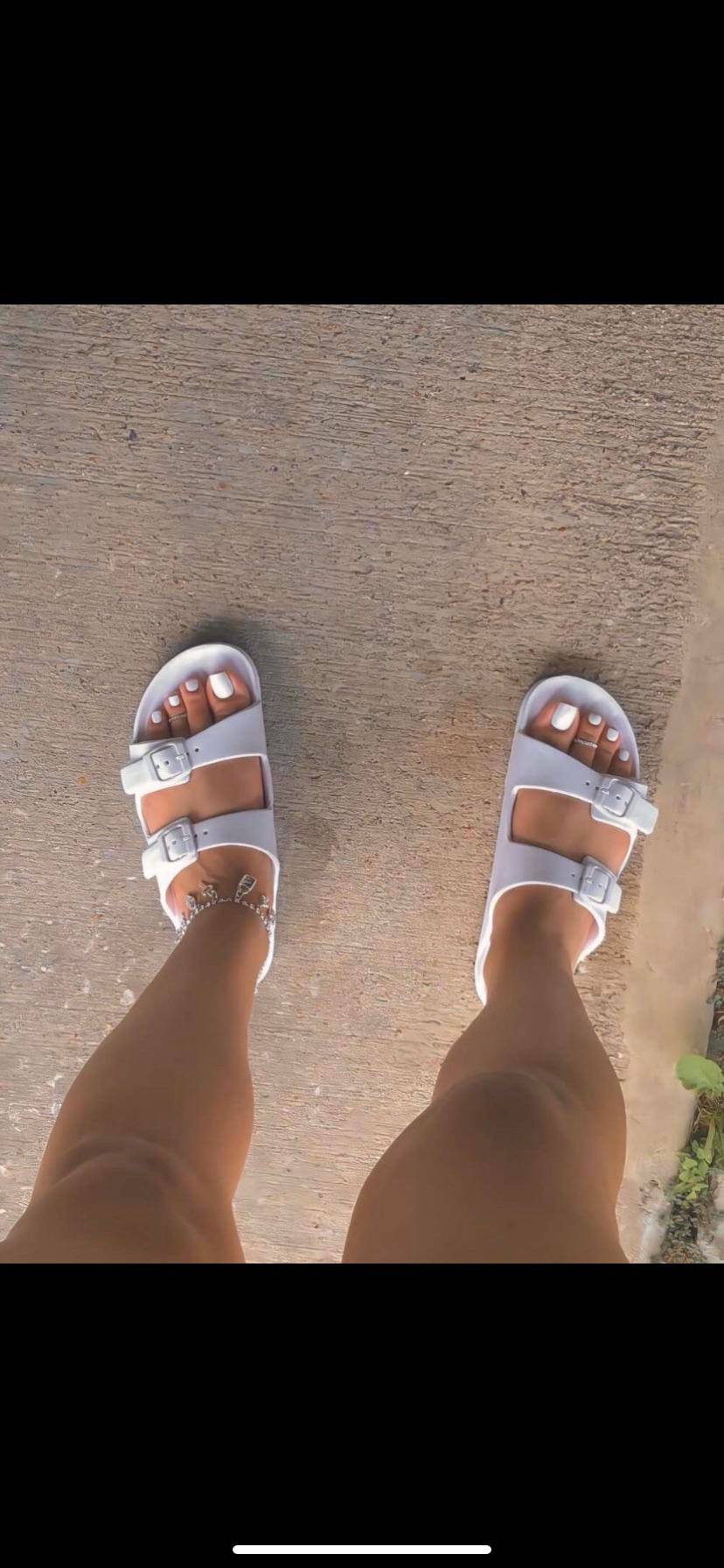 Does anyone knows who’s feet these belong too? | Scrolller