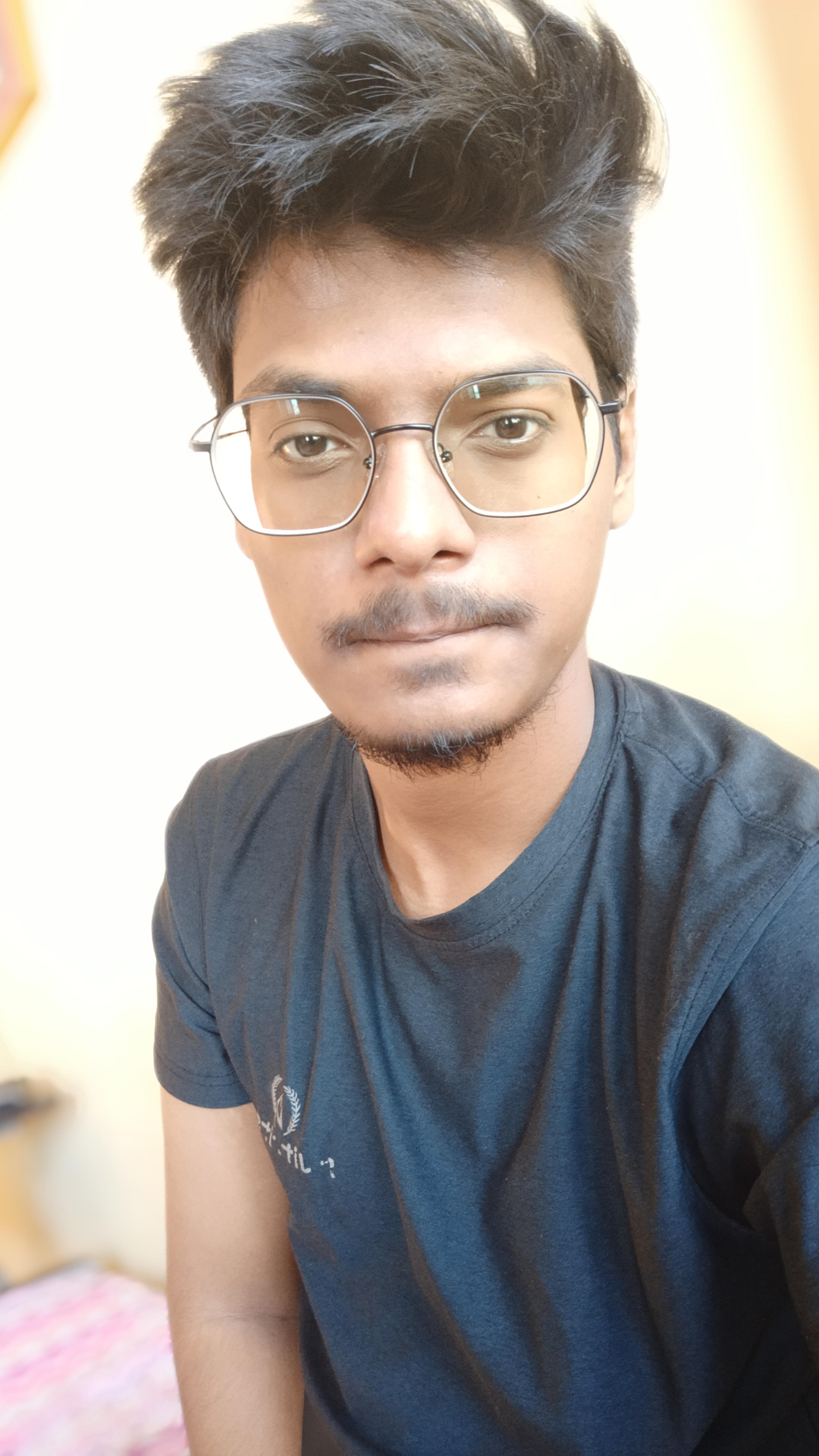 Does my high prescription make my face look weird in these glasses? | Scrolller