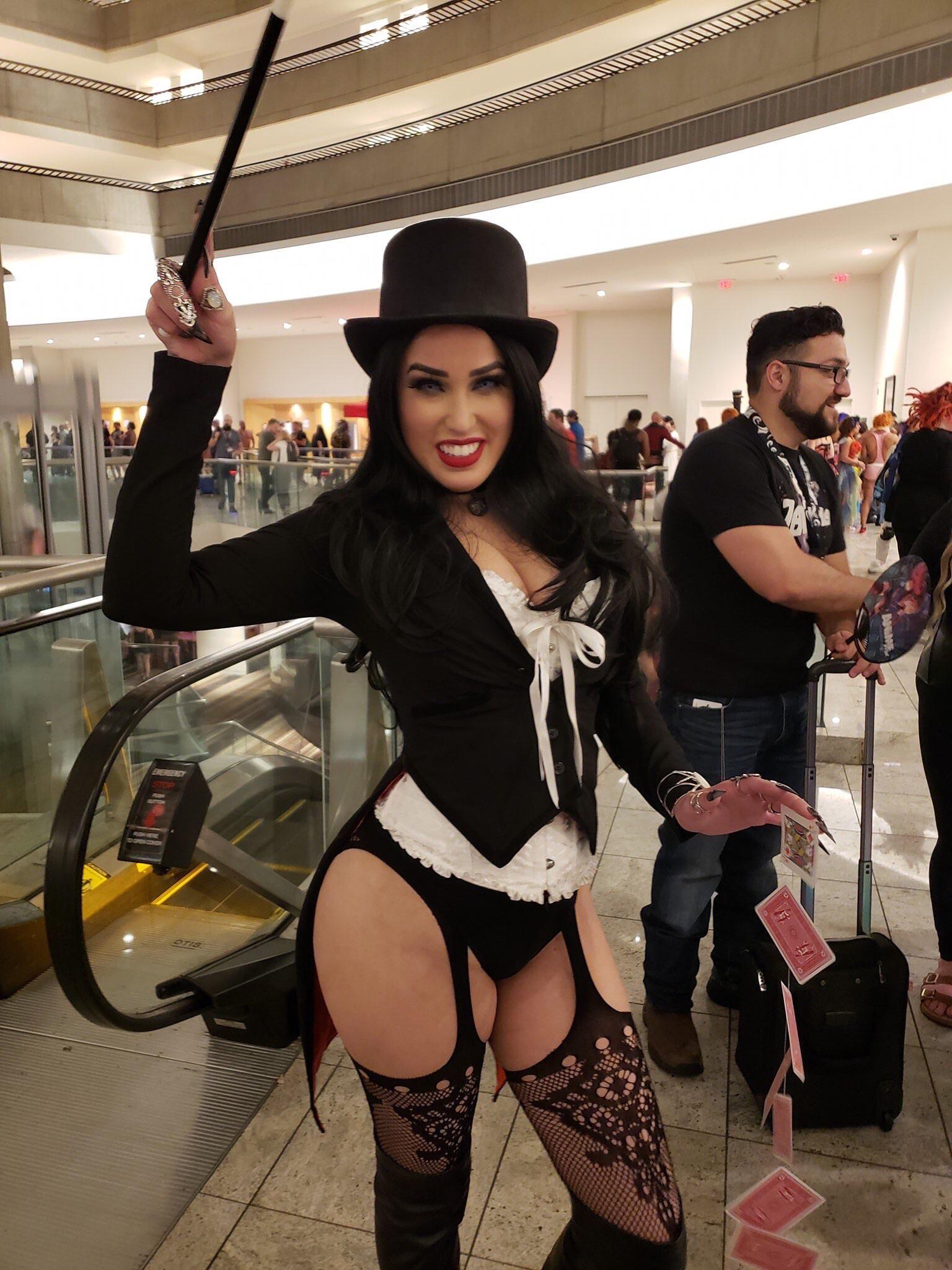 Dominique Skye as Zatanna | Scrolller