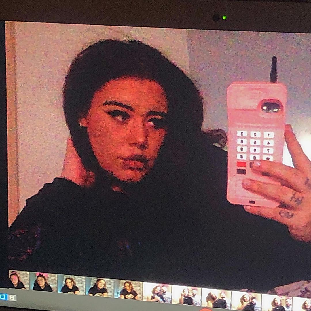 [domme] Subs approach to get humiliated by a queen🥵 | Scrolller