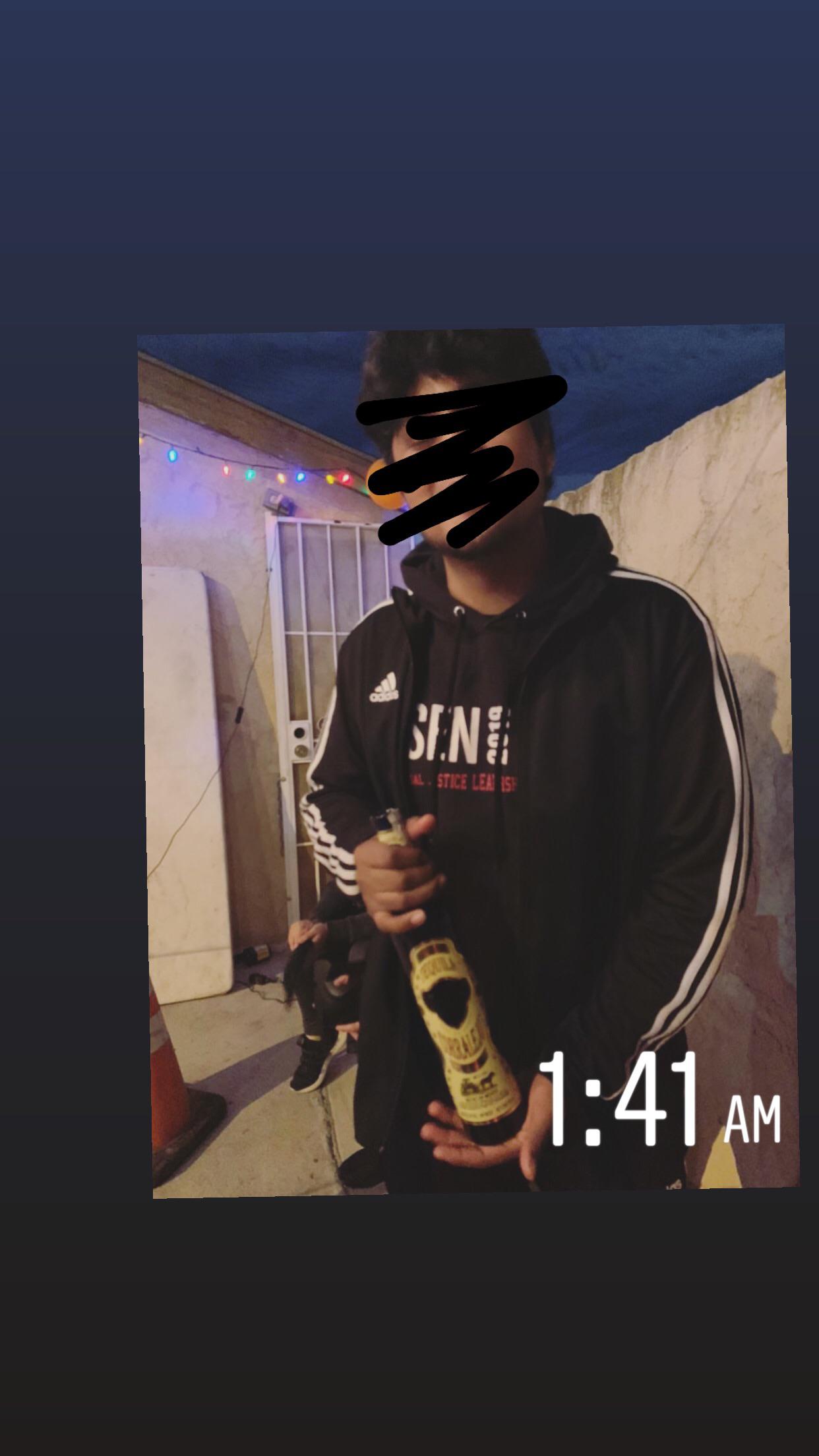 Doomer at a party, life getting good | Scrolller