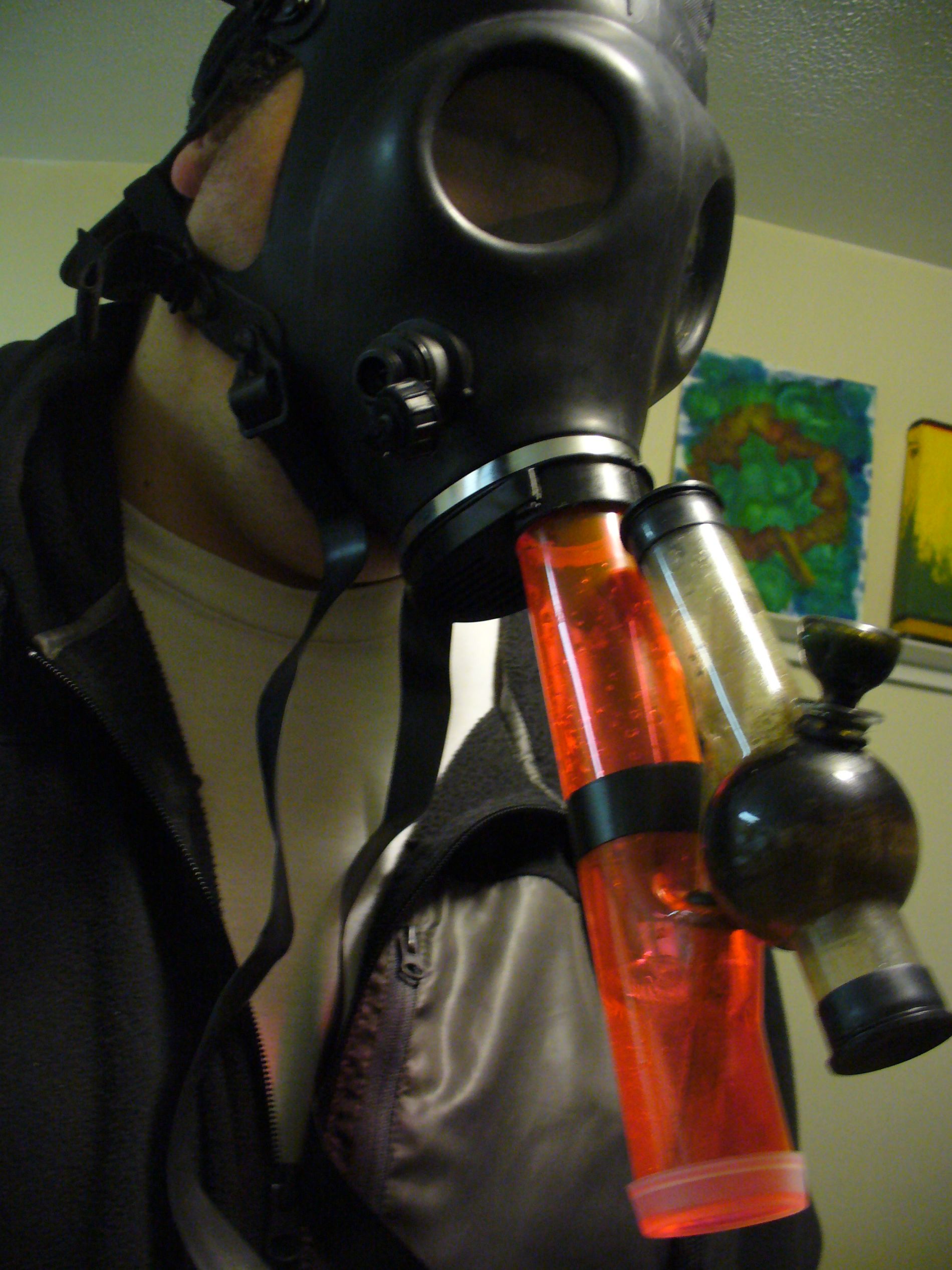 Double bubble gas mask [x post r/trees] | Scrolller