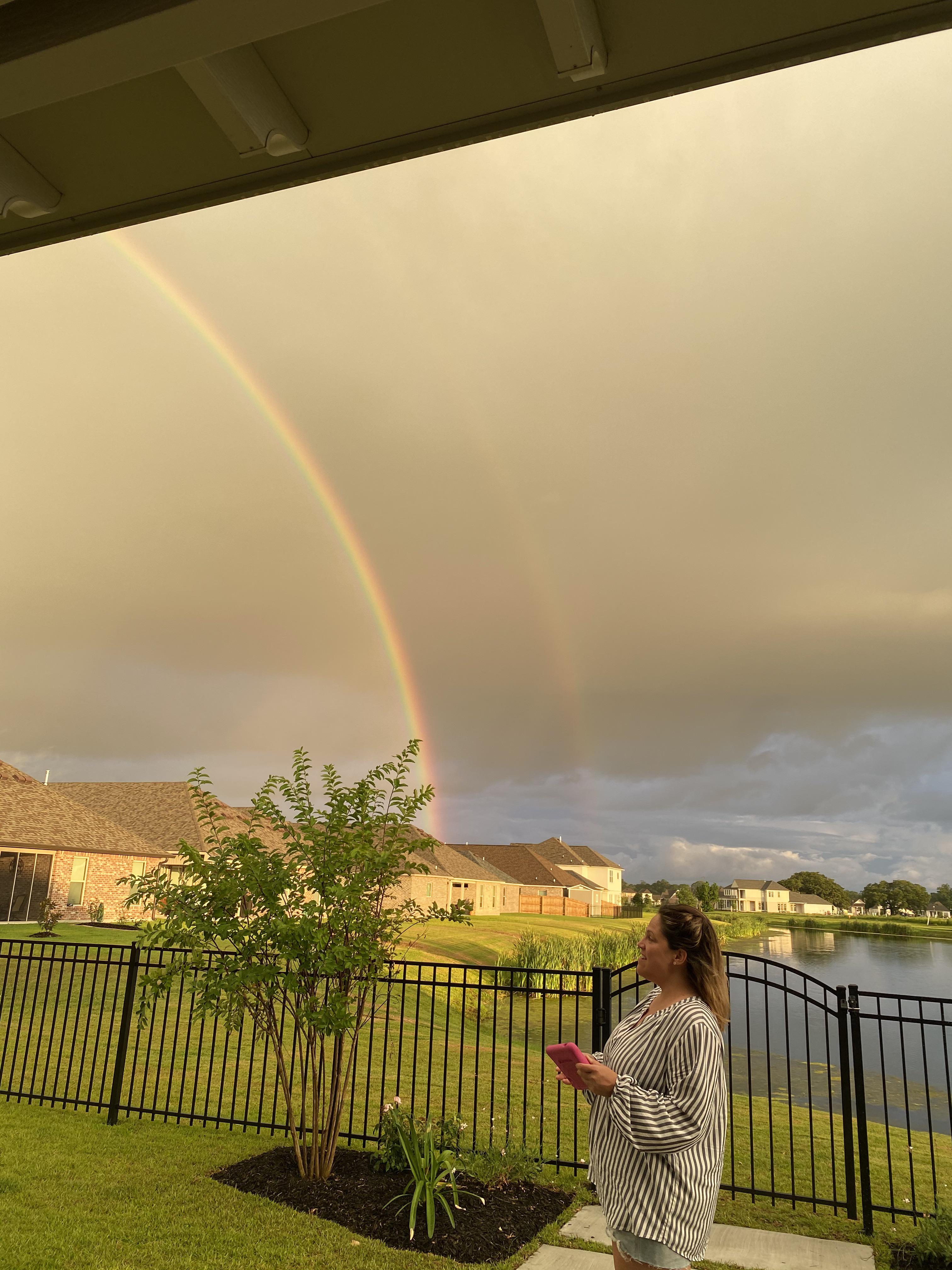 Double Rainbow in the backyard 🌈 🌈 | Scrolller