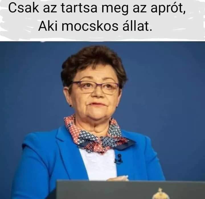 Down the hall to the left, thanks | Scrolller