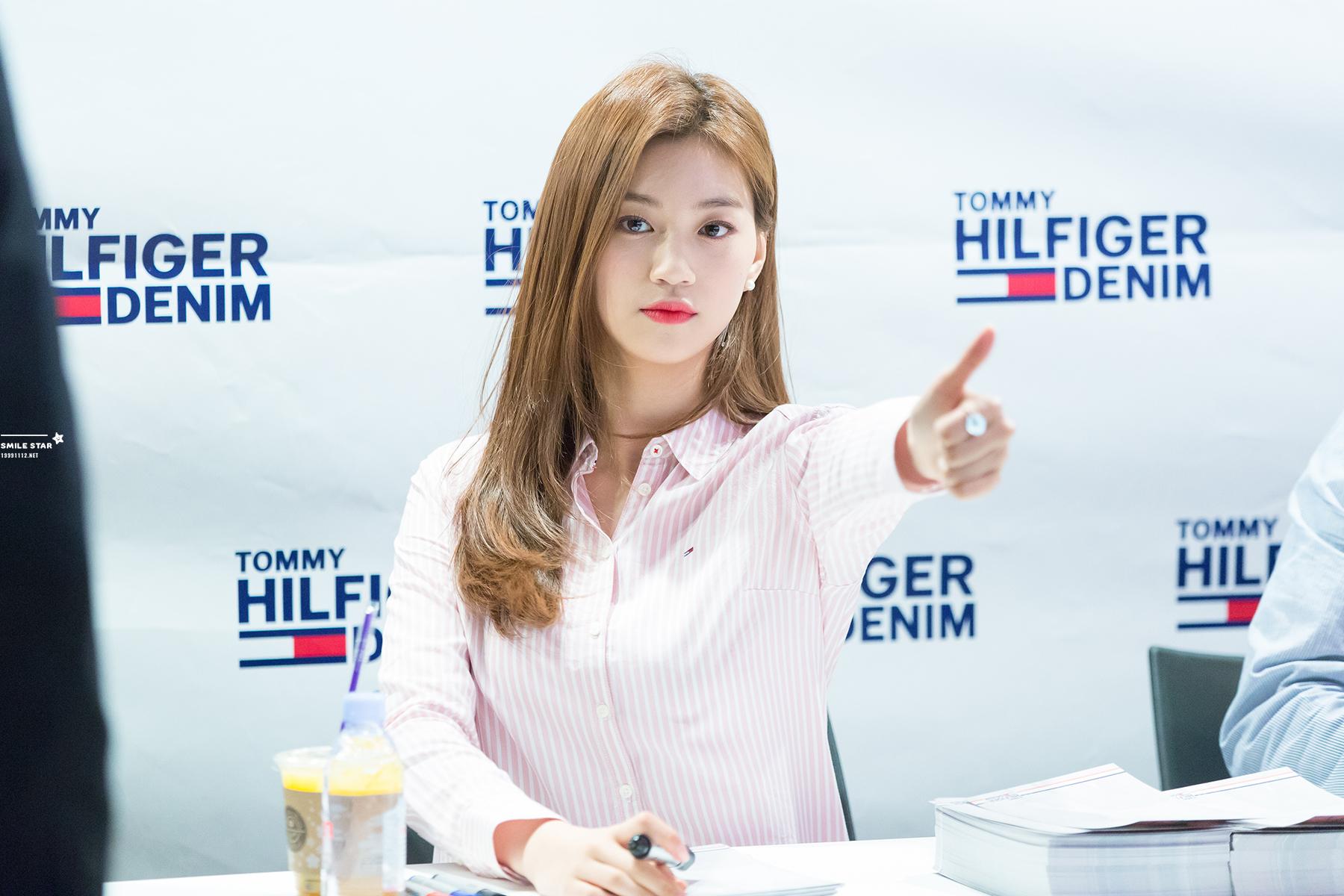 Doyeon Agrees | Scrolller