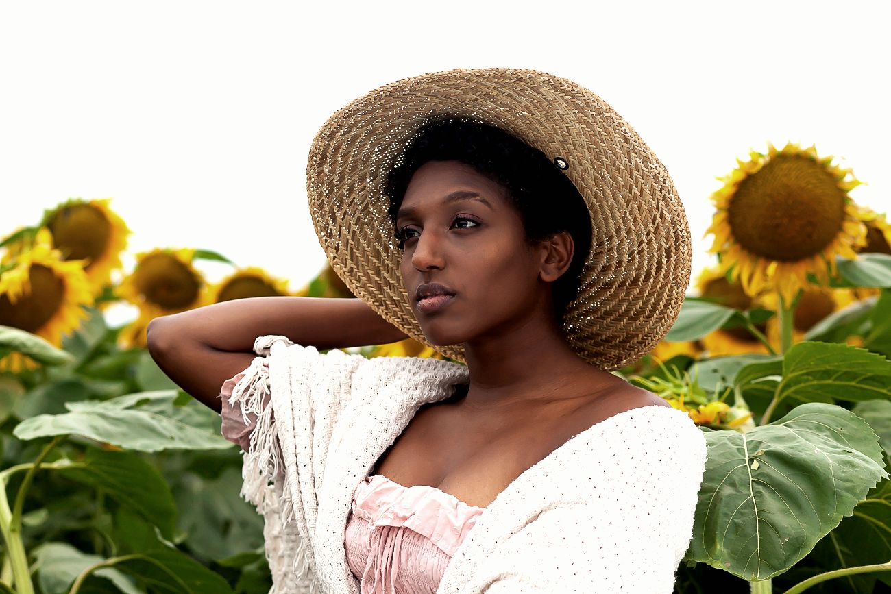 Dragging friends into sunflower fields for dreamy cottage core photos since 2007