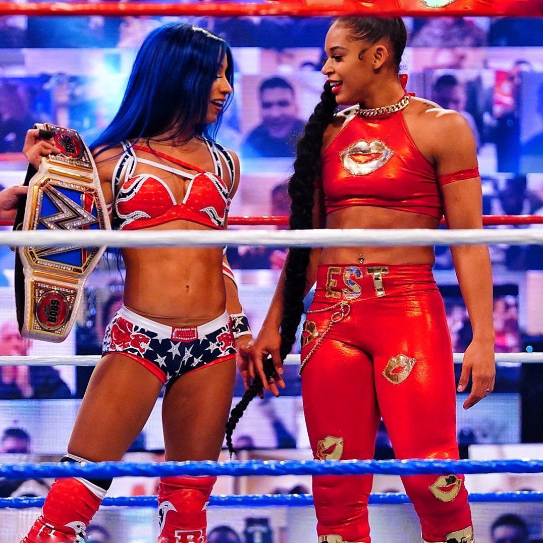 Dream Team, Sasha Banks and Bianca Belair | Scrolller