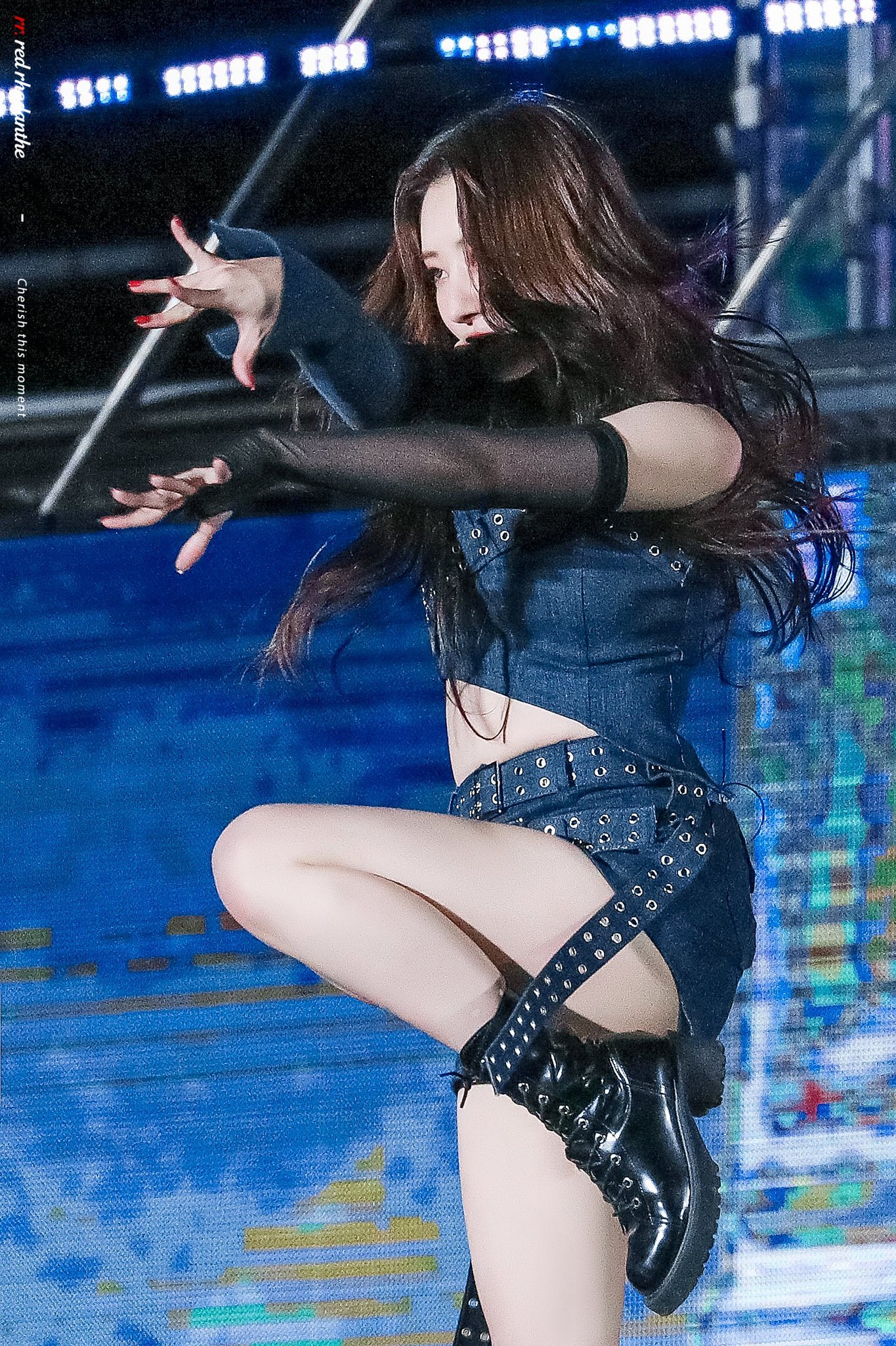 Dreamcatcher - Sua | Scrolller