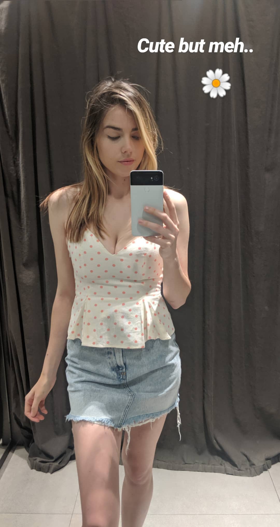 Dressing room decisions | Scrolller