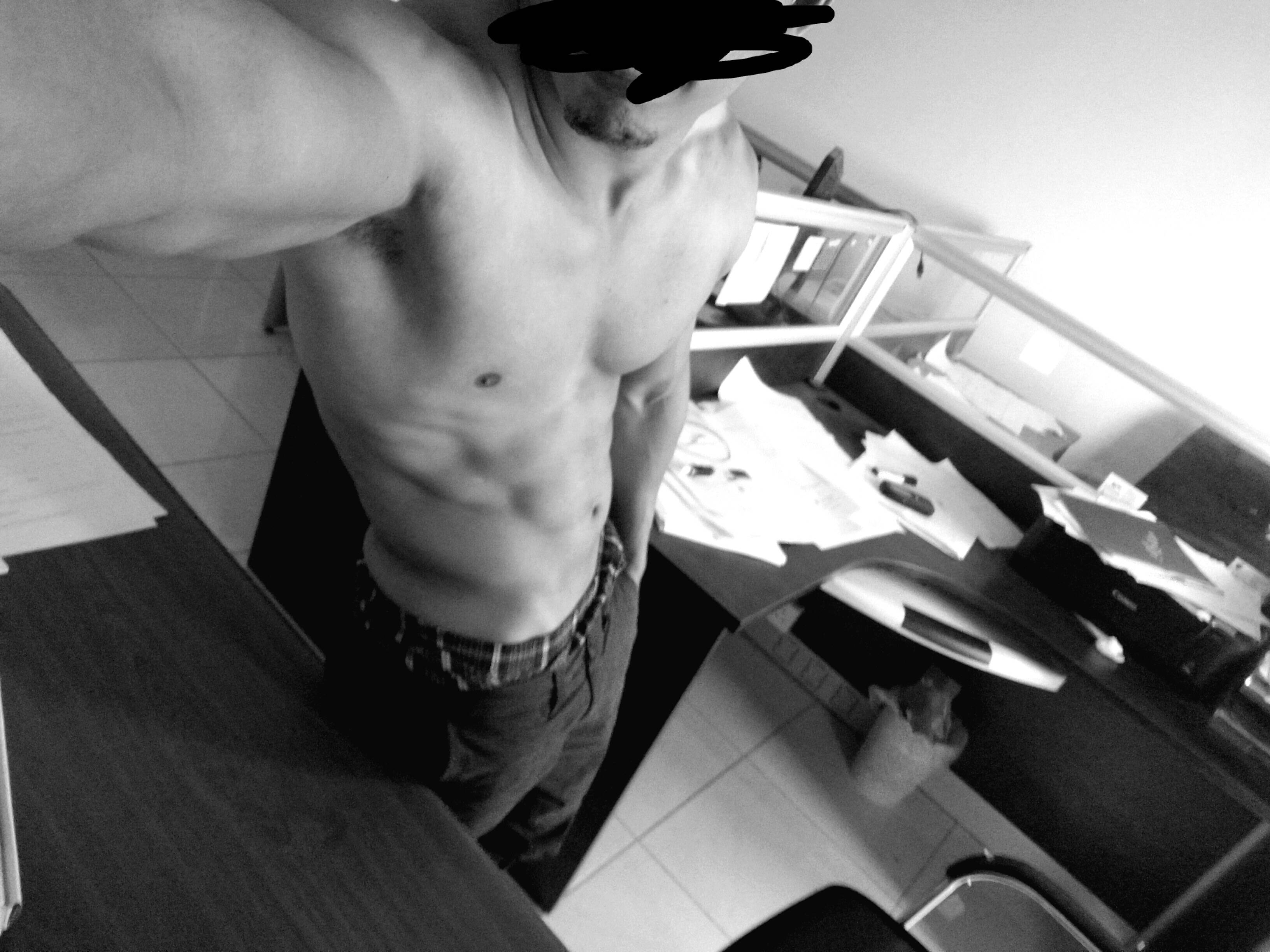 DT#21 : B&W - Office after hours | Scrolller