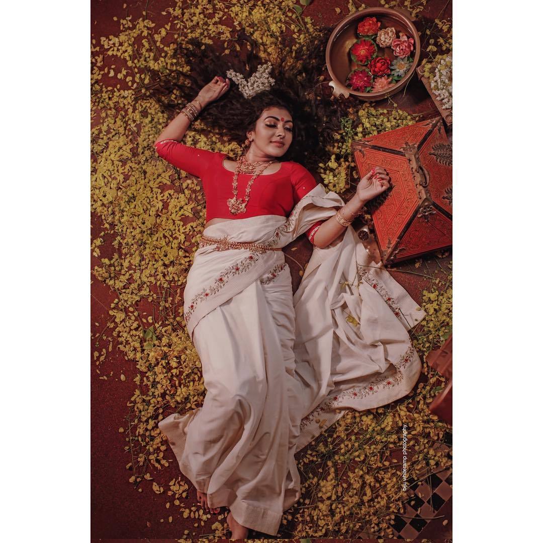 Durga Krishna | Scrolller