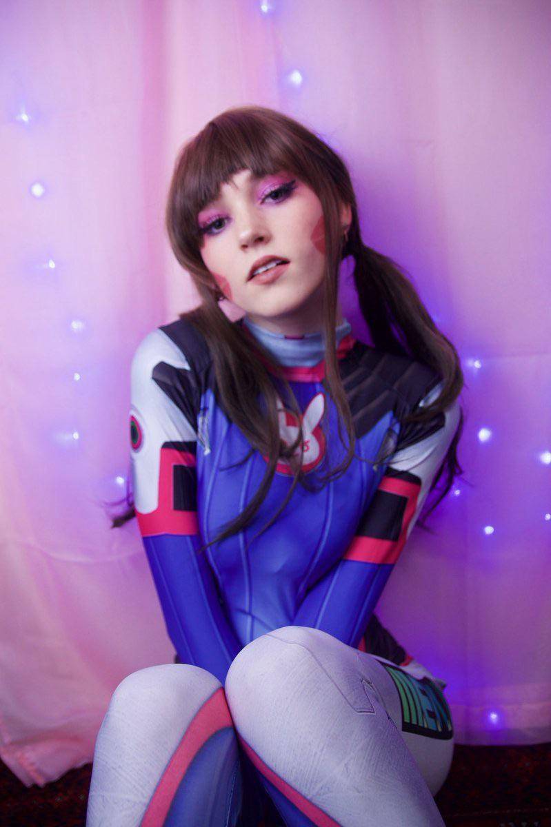 Dva 🥵 | Scrolller