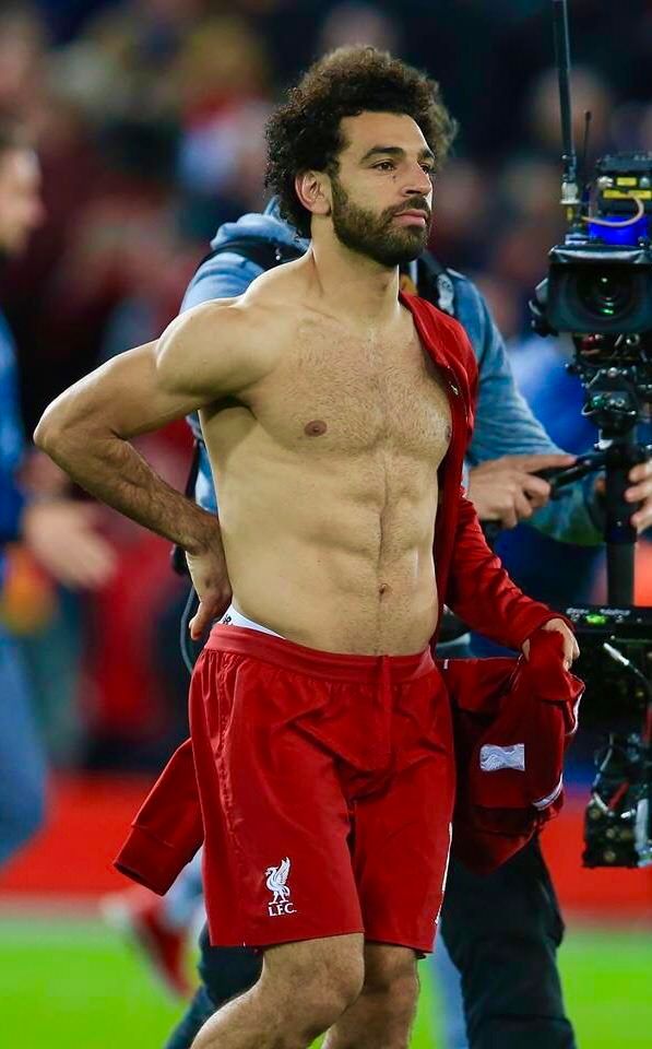 Egyptian soccer player Mohammed Salah | Scrolller