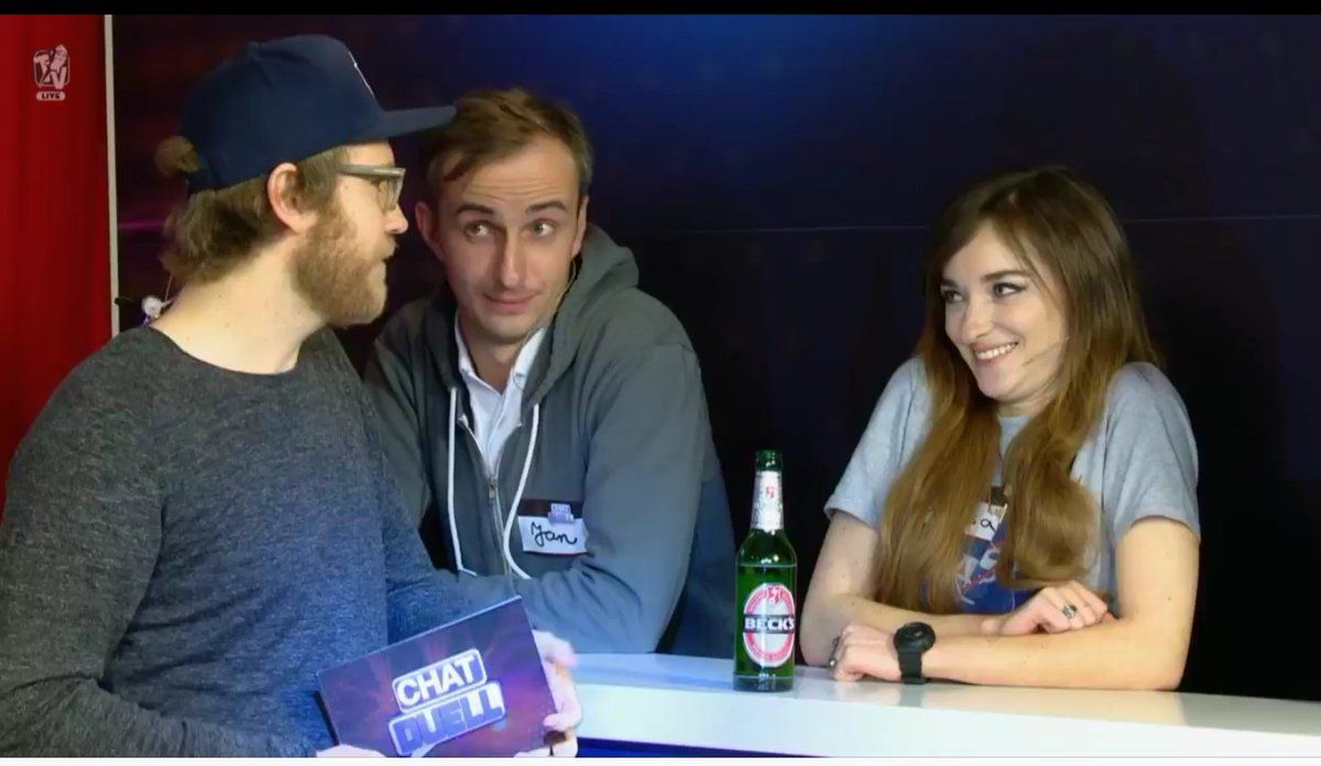 Eifersüchtiger Jan | Scrolller