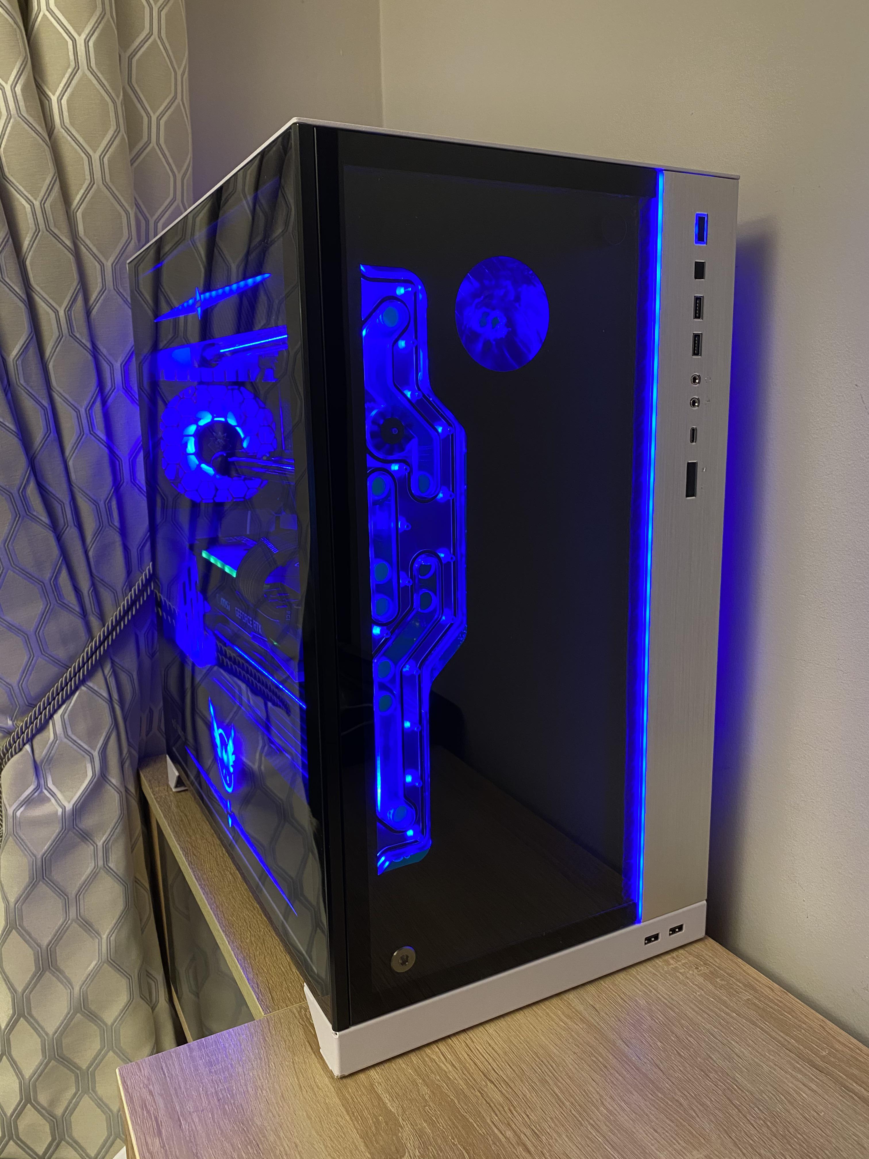 EK Front Distro mini mod | Scrolller