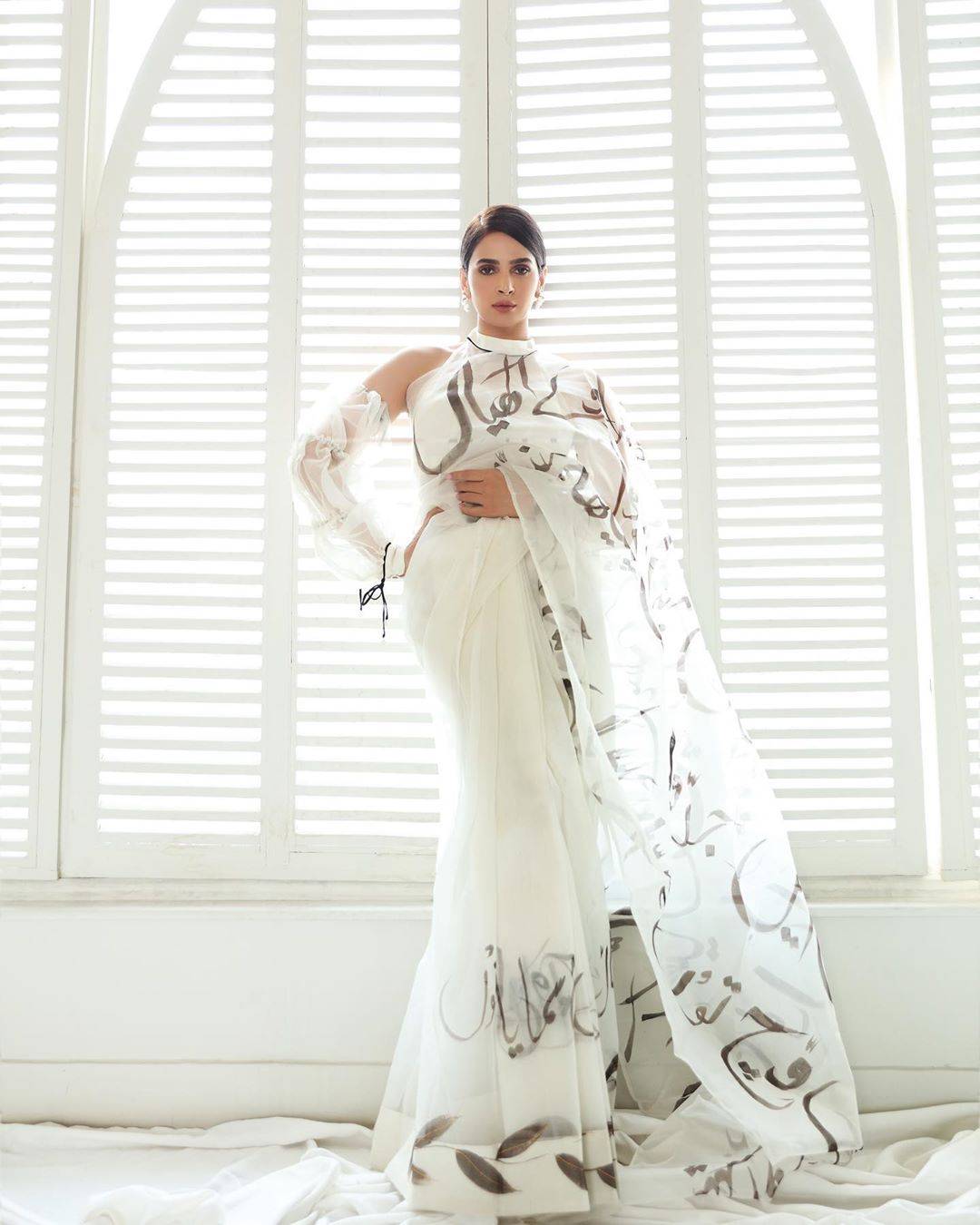 Elegant and Sexy Saba Qamar | Scrolller